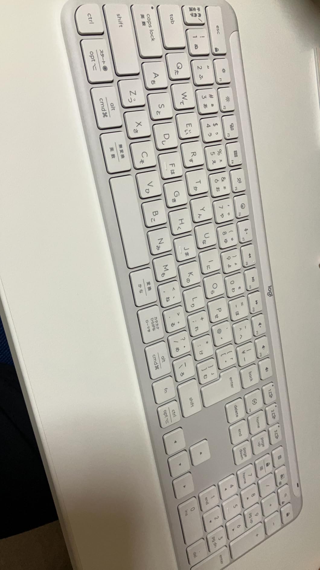 Amazon.co.jp: Logitech K950GR Wireless Keyboard K950GR Slim Quiet ...