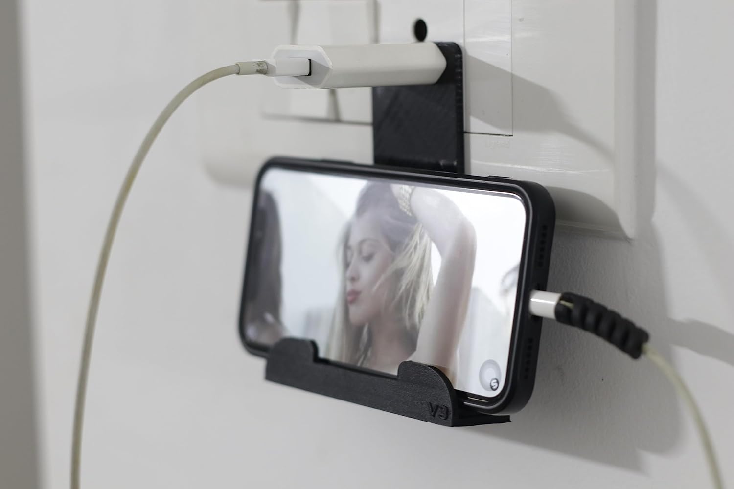 Power Socket Mount | Mobile Holder : Amazon.in: Electronics