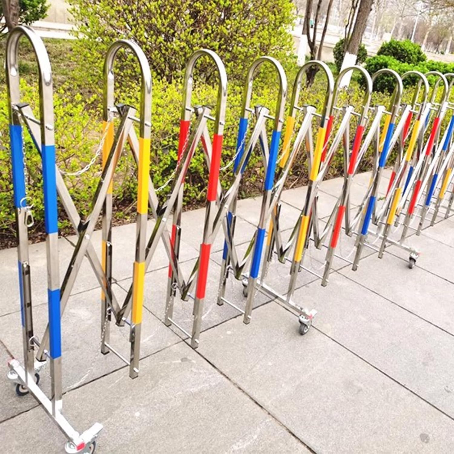 Amazon.com: Expandable Barricade Metal Barricade Stanchions with ...
