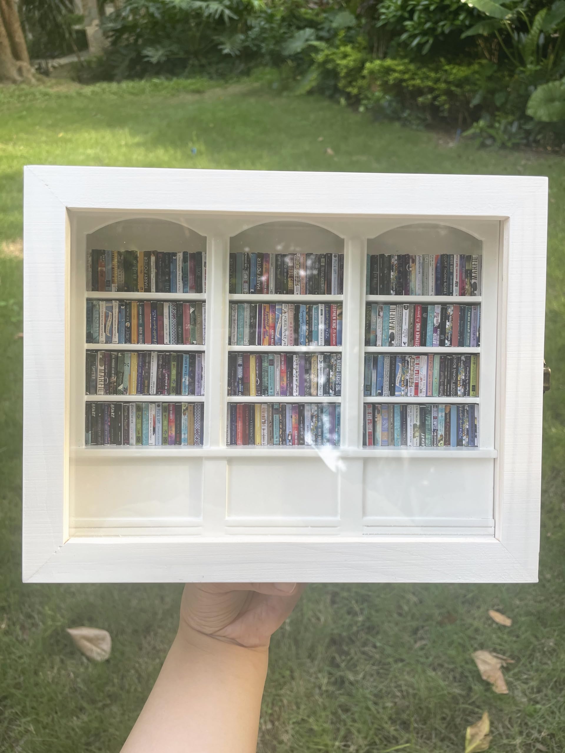 Amazon.com: Generic Shake Away Anxiety Bookshelf,Stress Reliever,with ...