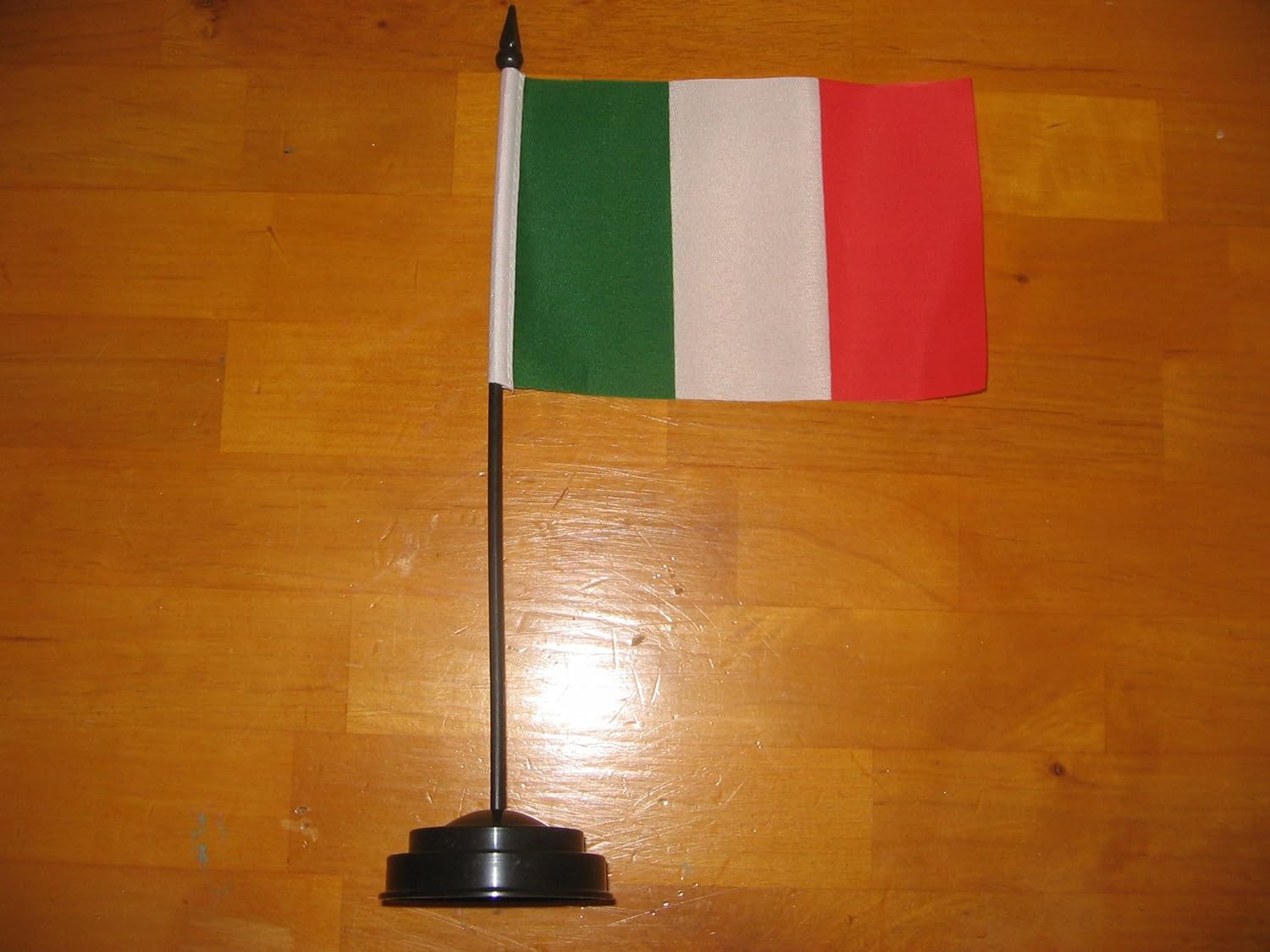 Amazon Italy Table Flag Office Products amazon-italy-table-flag-office-products