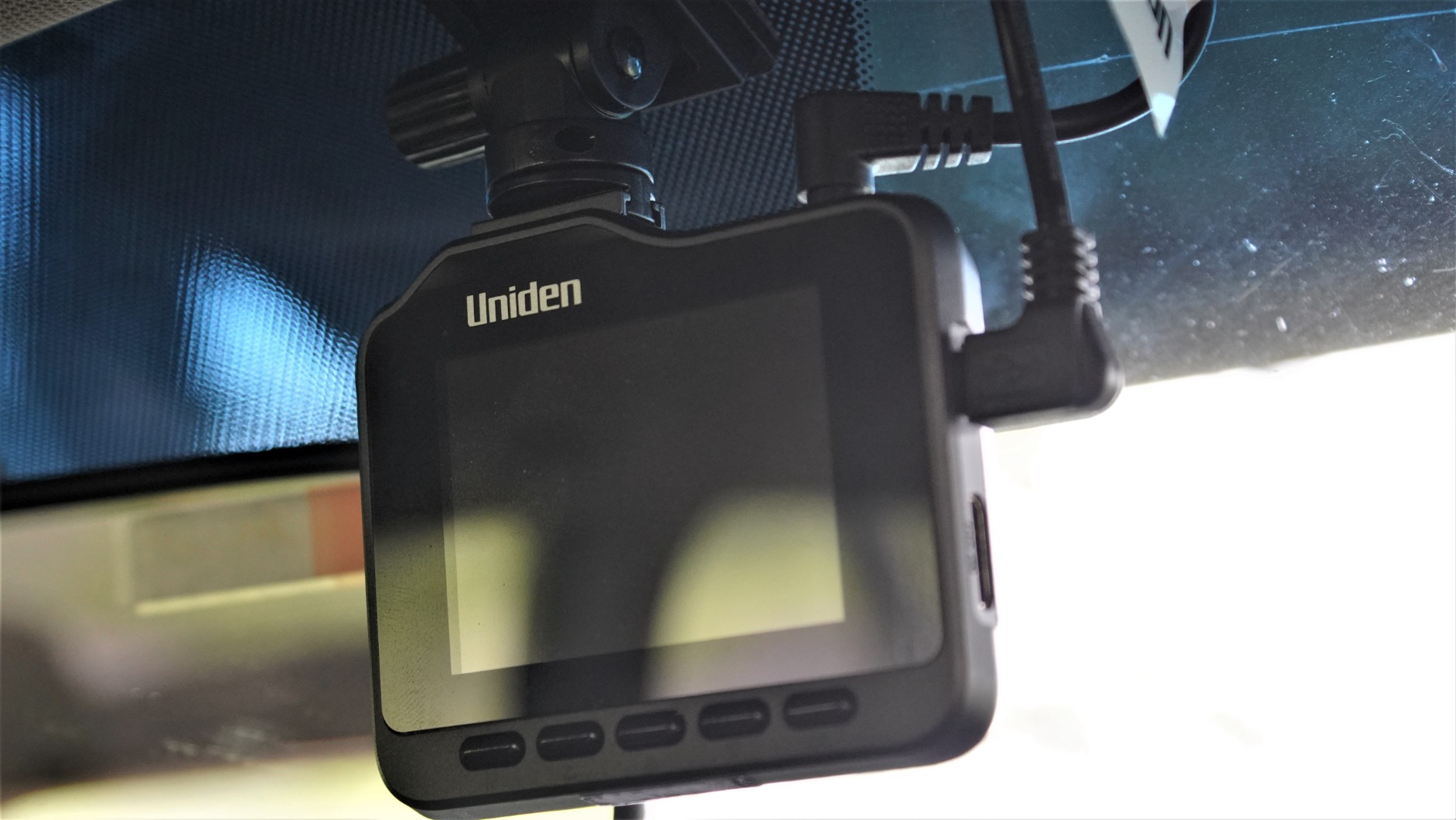 Uniden IGOCAM85R - Ultra 4K Smart Dash Cam with Rear Camera ...