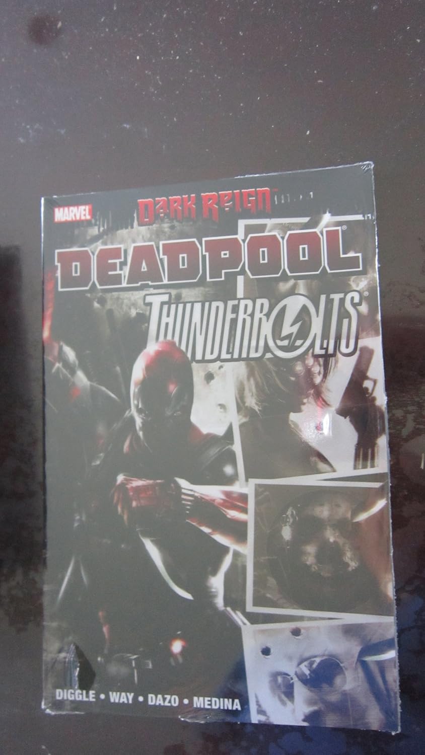 Dark Reign: Deadpool/Thunderbolts: Amazon.co.uk: Andy Diggle, Daniel ...