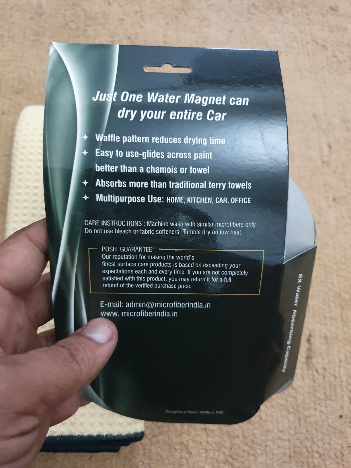 Posh-Premium Microfiber® Water Magnet Cleaning Cloth with Hanging Loop ...