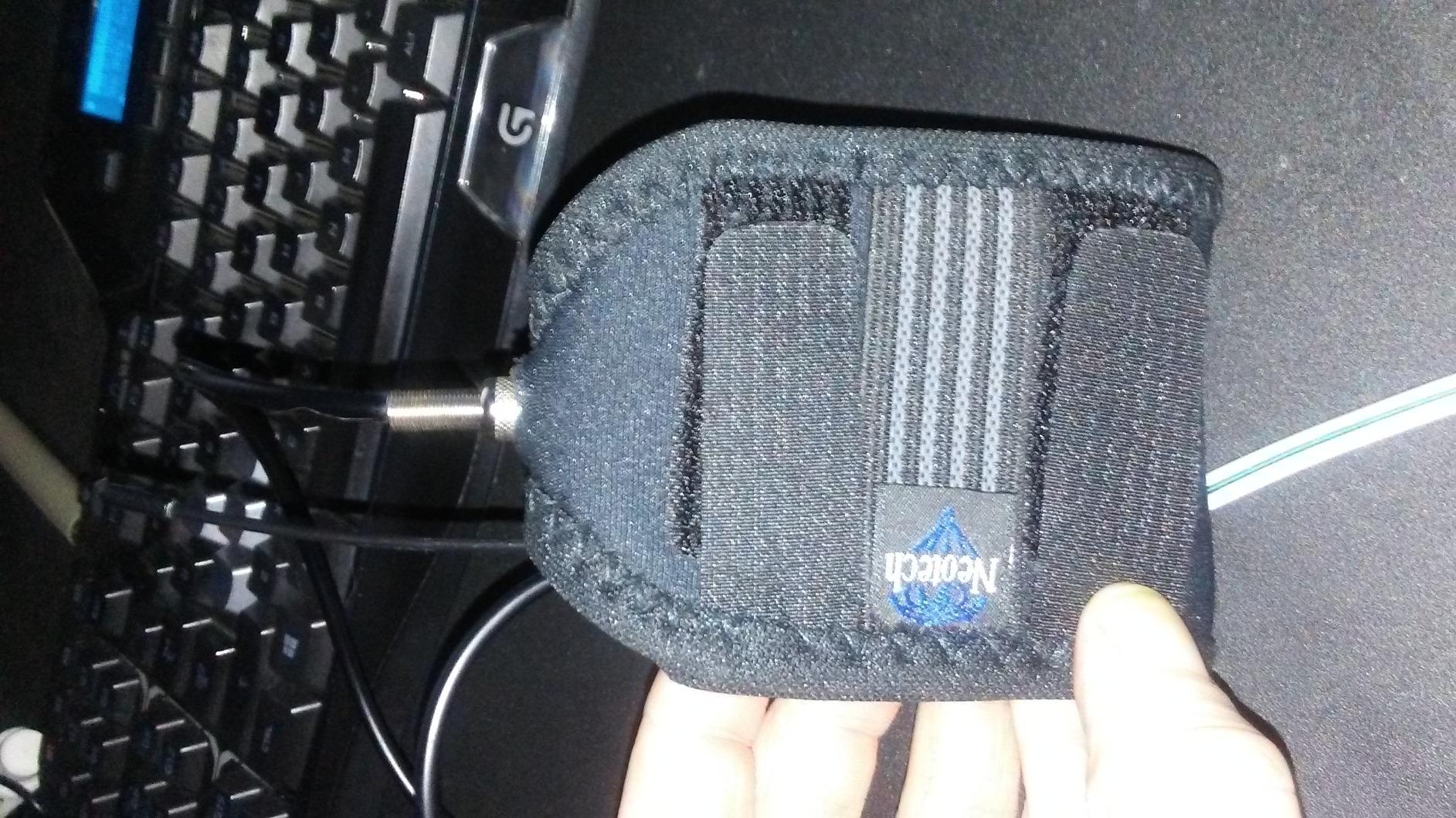 Amazon.com: Neotech Wireless Pouch, Small : Musical Instruments