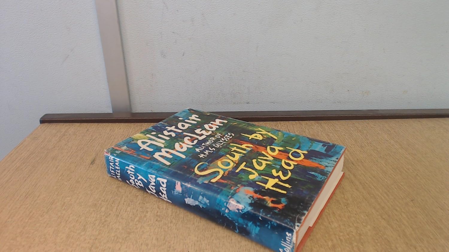 Amazon.com: South by Java Head: 9780002223416: MacLean, Alistair.: Books