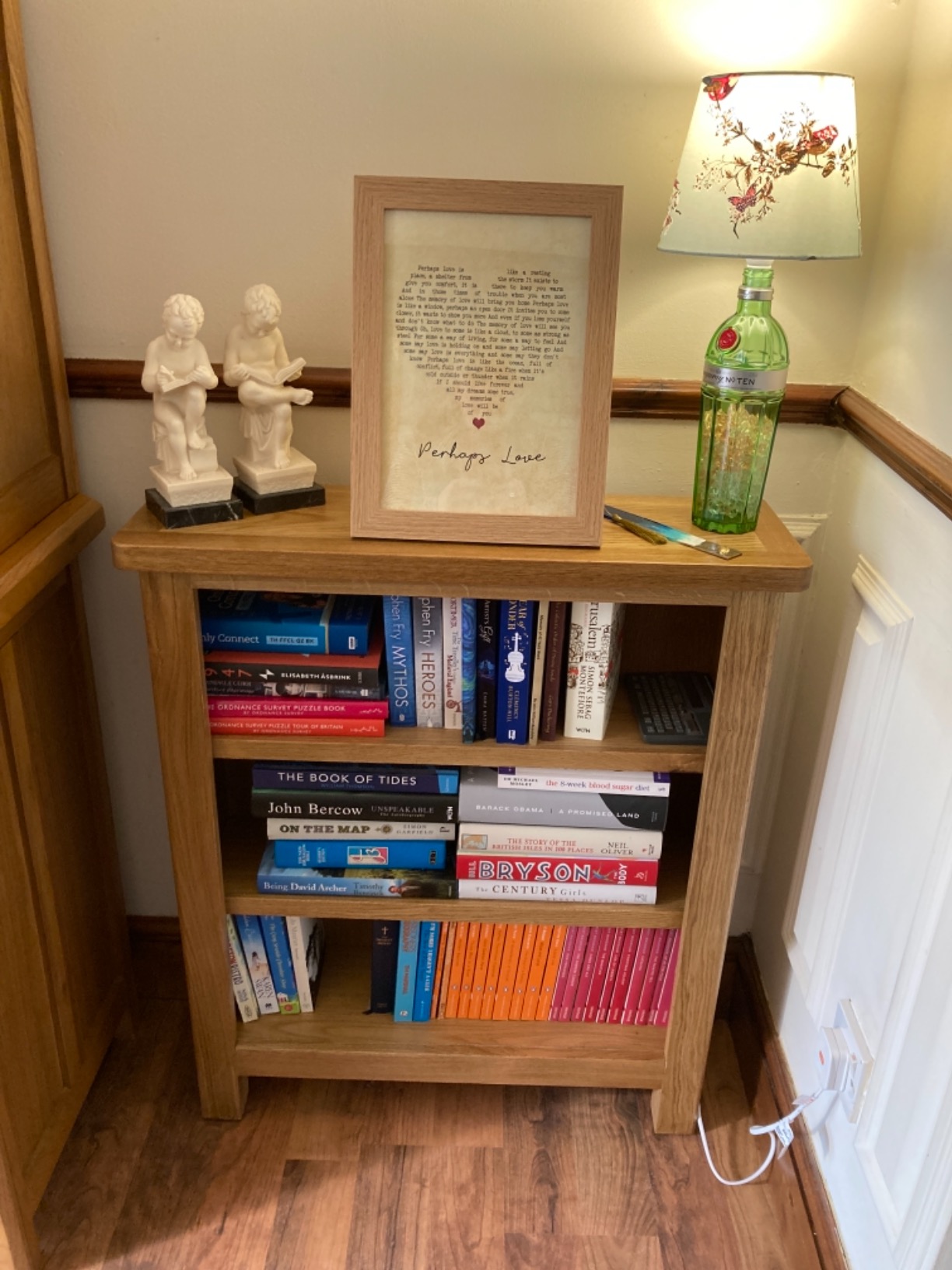 The Furniture Outlet Rutland Oak Small Wide Bookcase : Amazon.co.uk ...