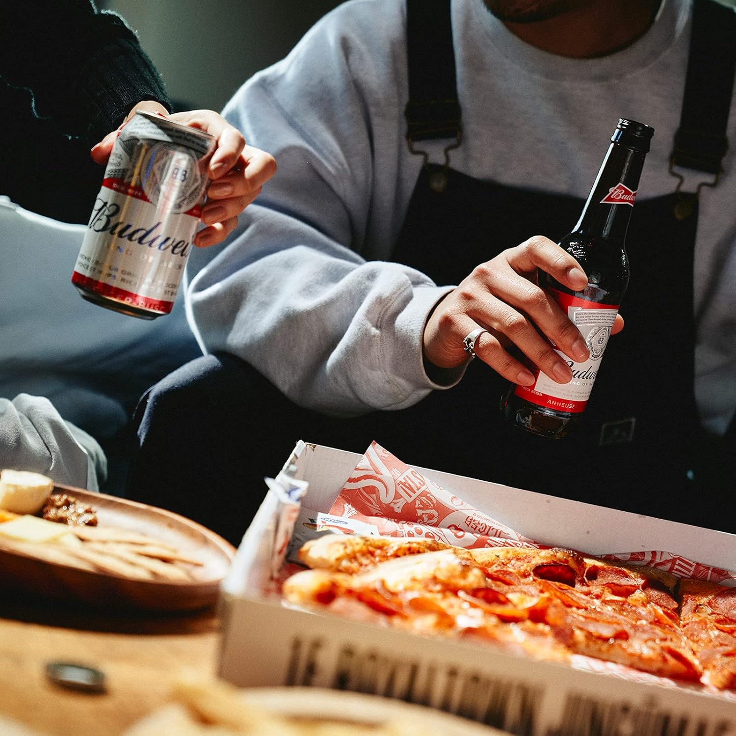 Buy Budweiser 11.2 fl oz (330 ml) Bottle x 24 Bottles Online at Lowest Price in India. B07L38P62P