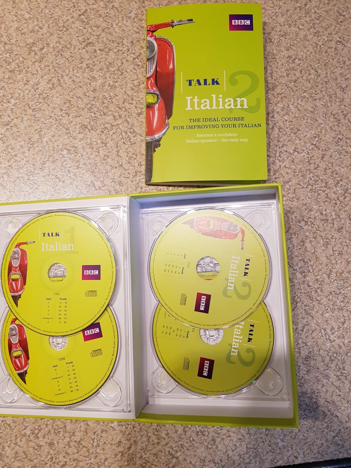 Talk Italian Box Set (Book/CD Pack): The ideal course for learning ...