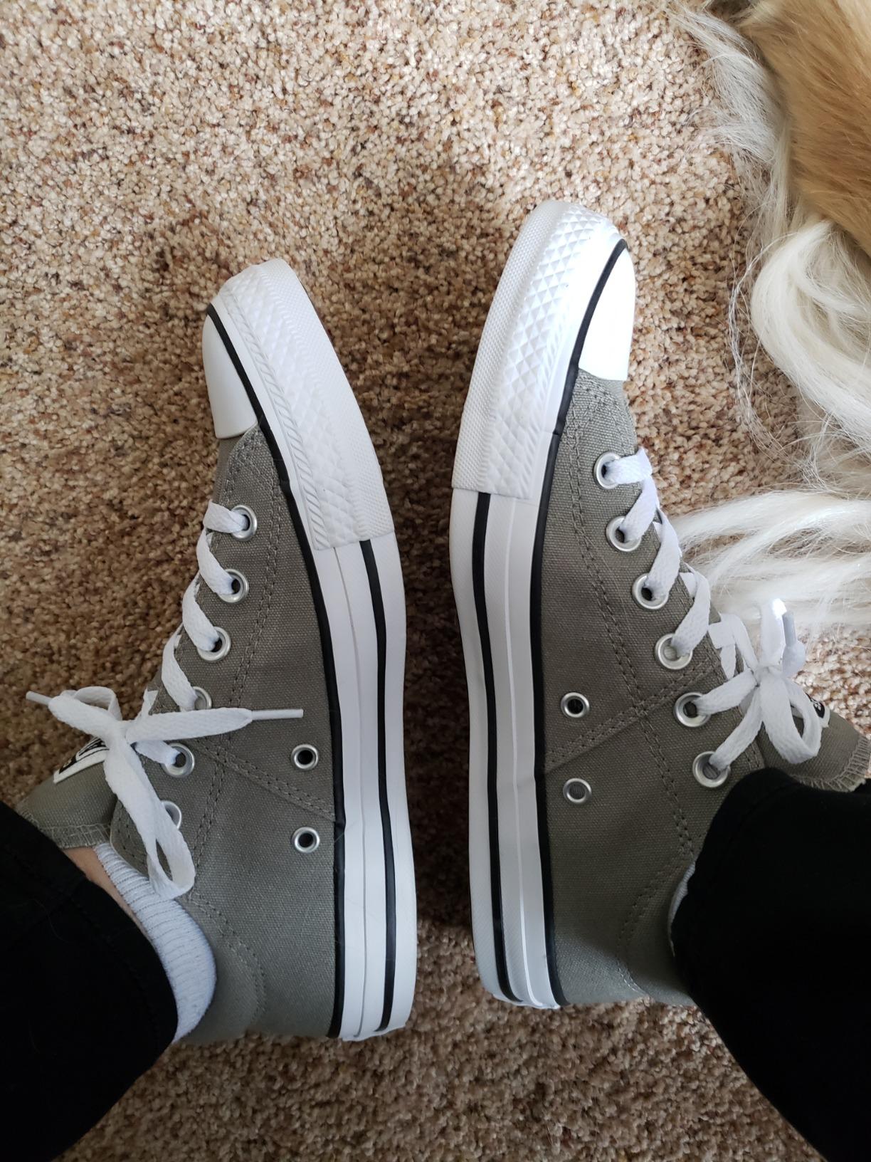 Amazon.com | Converse Women's Chuck Taylor All Star Madison Ox Shoes ...