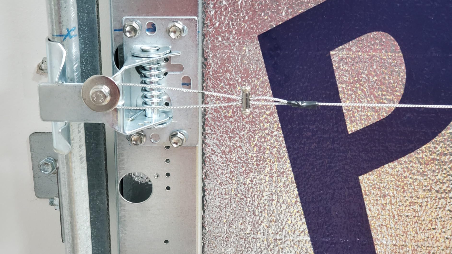 Amazon.com: Garage Door Lock Kit with Spring Latch （including all ...