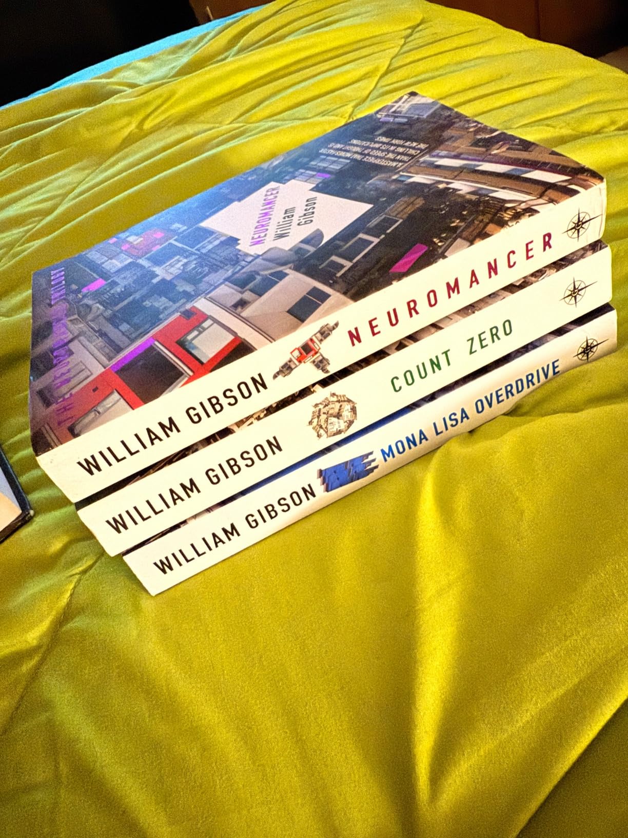 NEUROMANCER (SF MASTERWORKS REISSUE) : Gibson, William: Amazon.in: Books