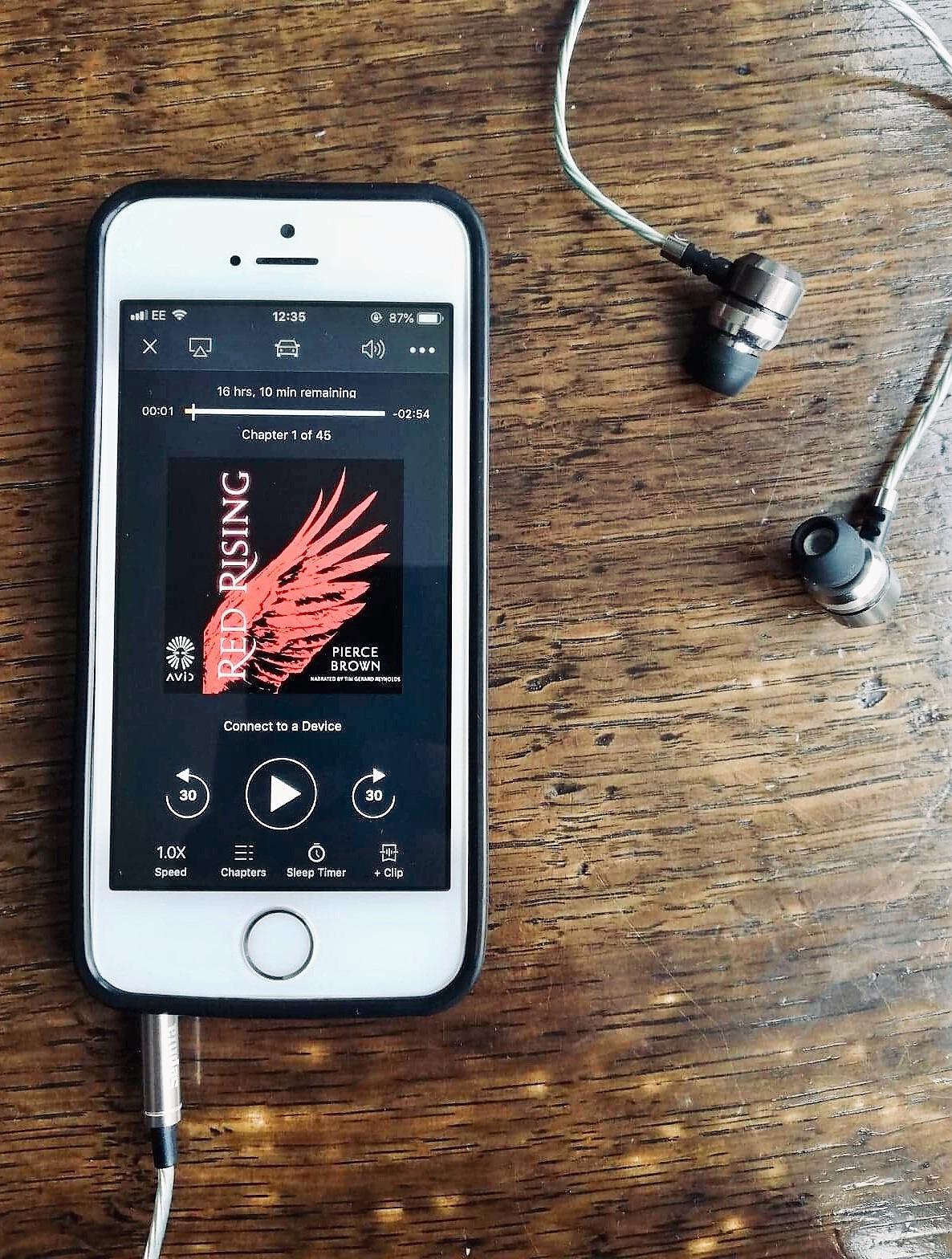 Red Rising: an explosive dystopian sci-fi novel (#1 New York Times ...