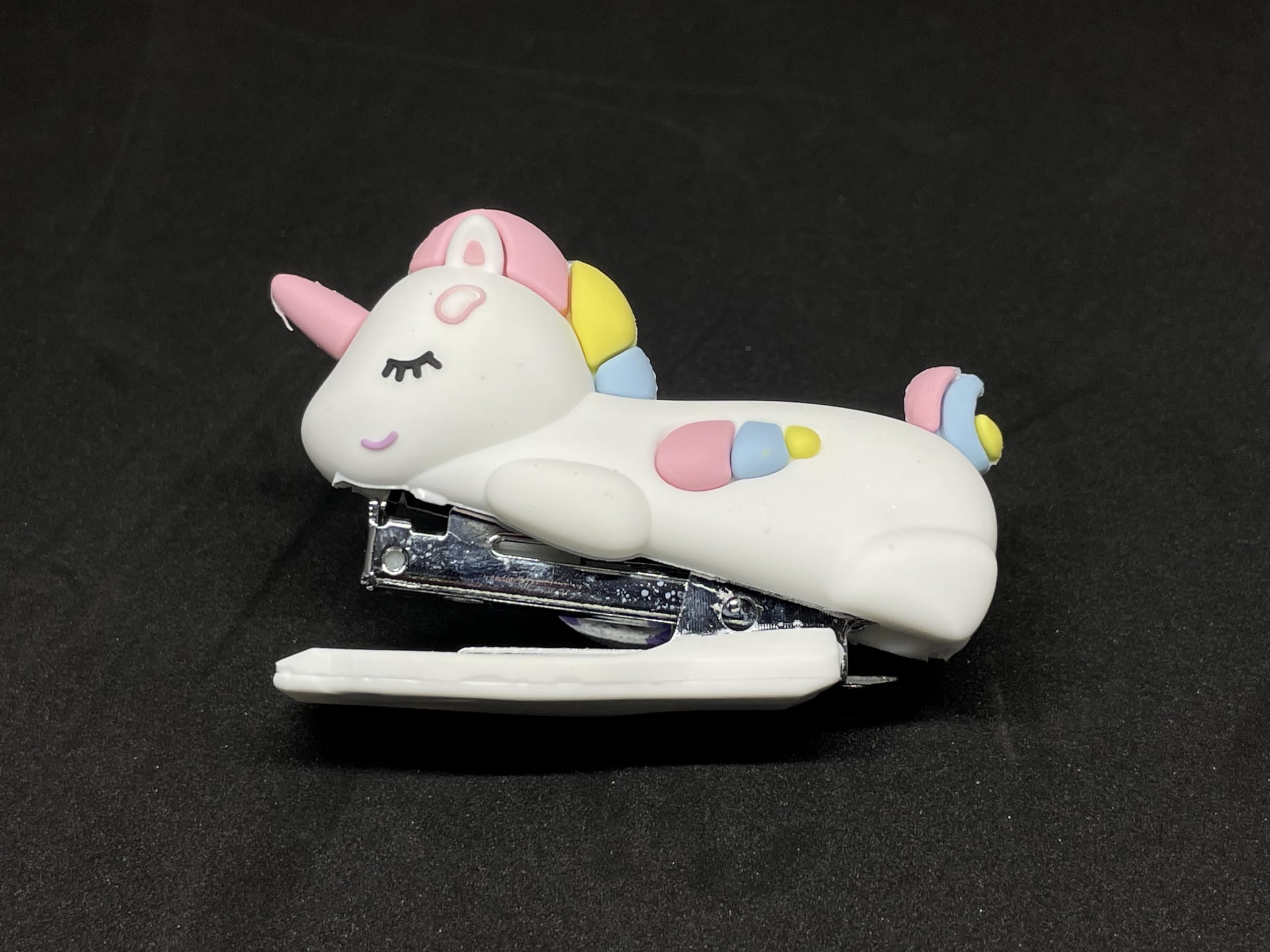 DIYEAH Unicorn Stapler, Animal Shape Desktop Stapler Hand Stapler Cute ...
