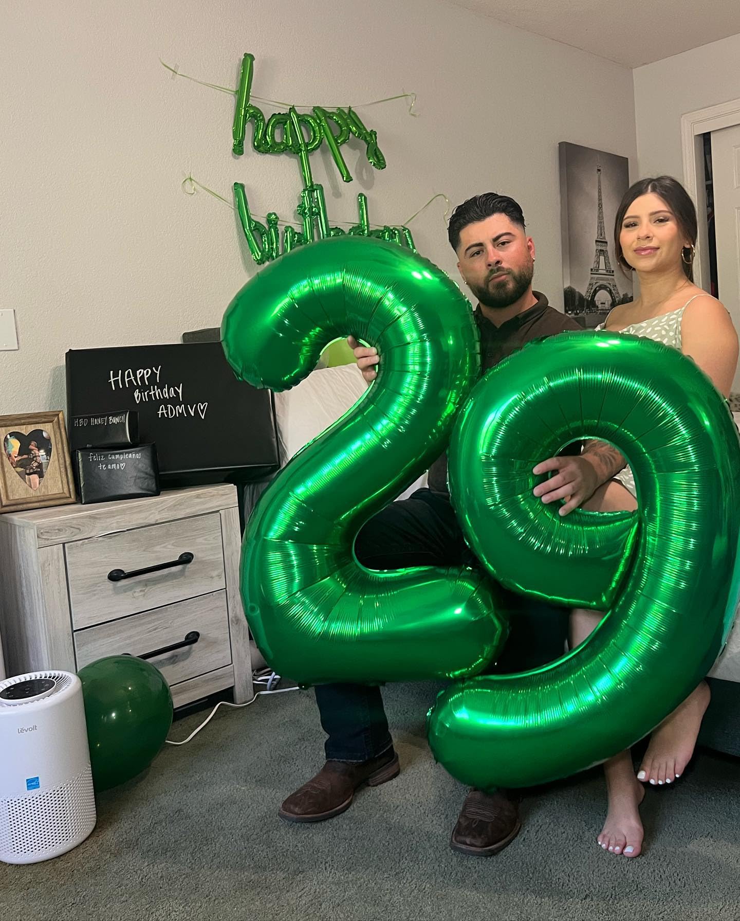 Snapklik.com : 18 Balloon Number, Green Number 18th Birthday Balloons ...