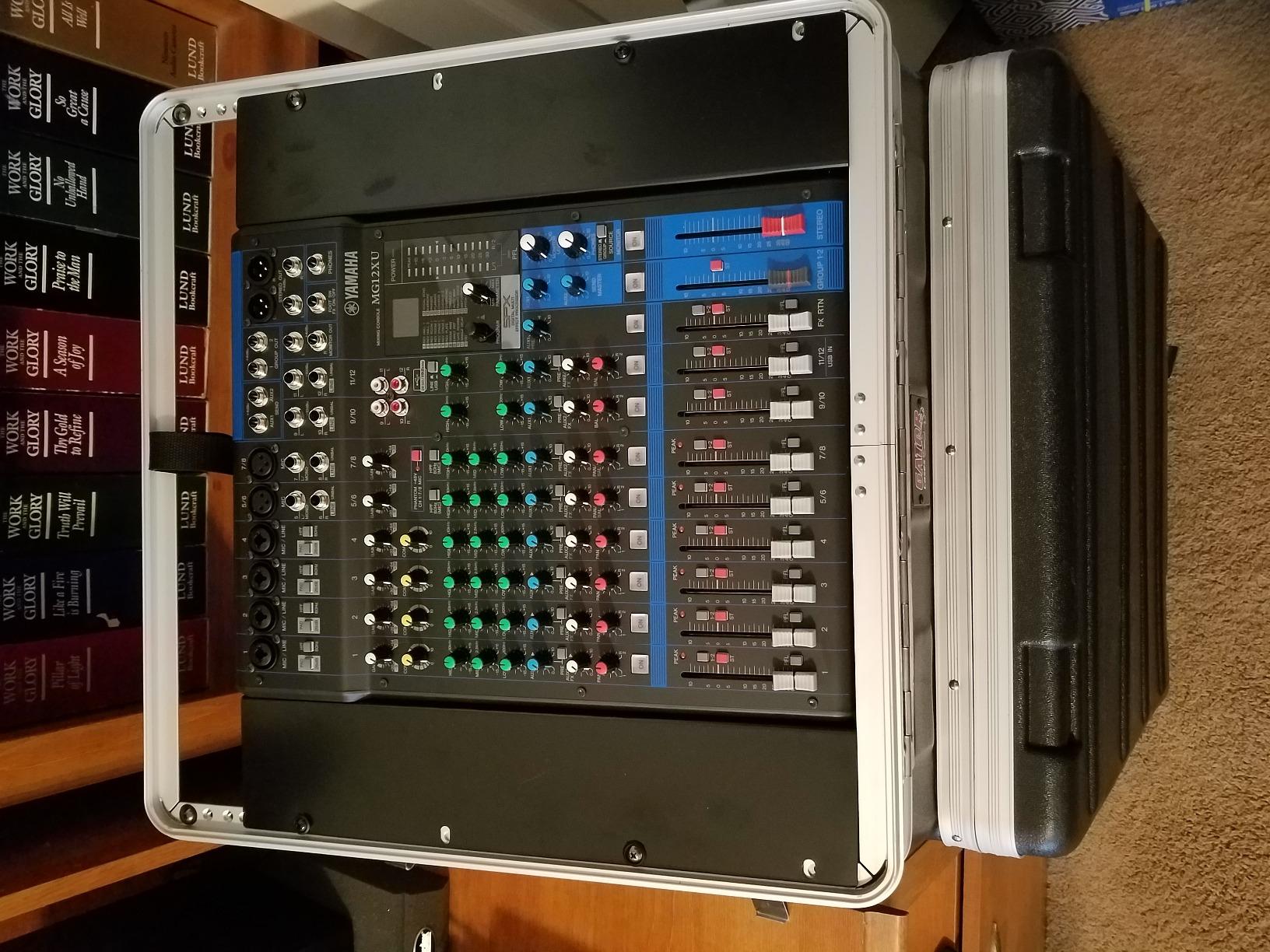 Amazon.com: Yamaha RKMG12 Rack Ears for MG12/MG12XU Mixers : Musical ...