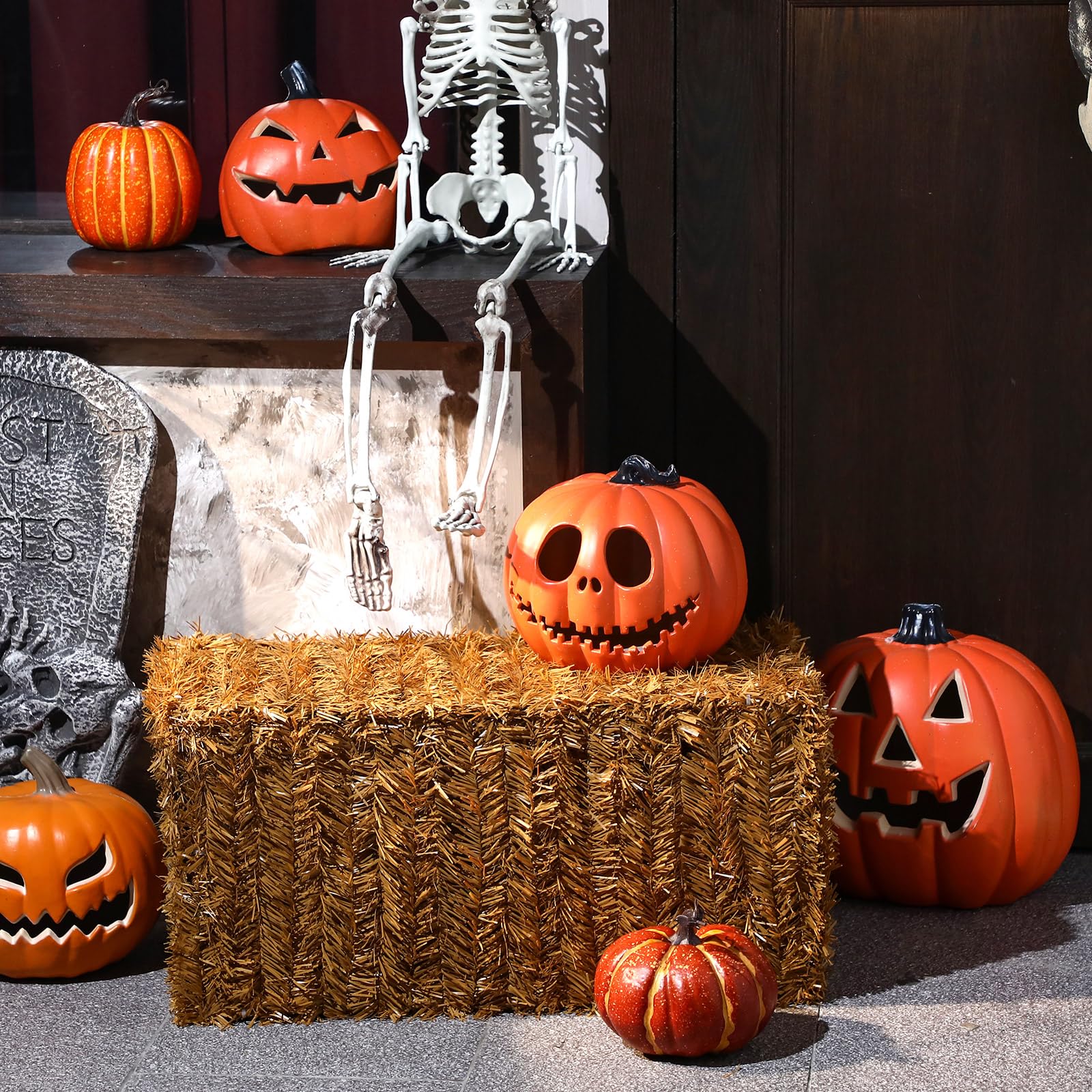 Snapklik.com : 1 Pcs Halloween Decorative Straw Bale, 24 X 12 X 12 ...