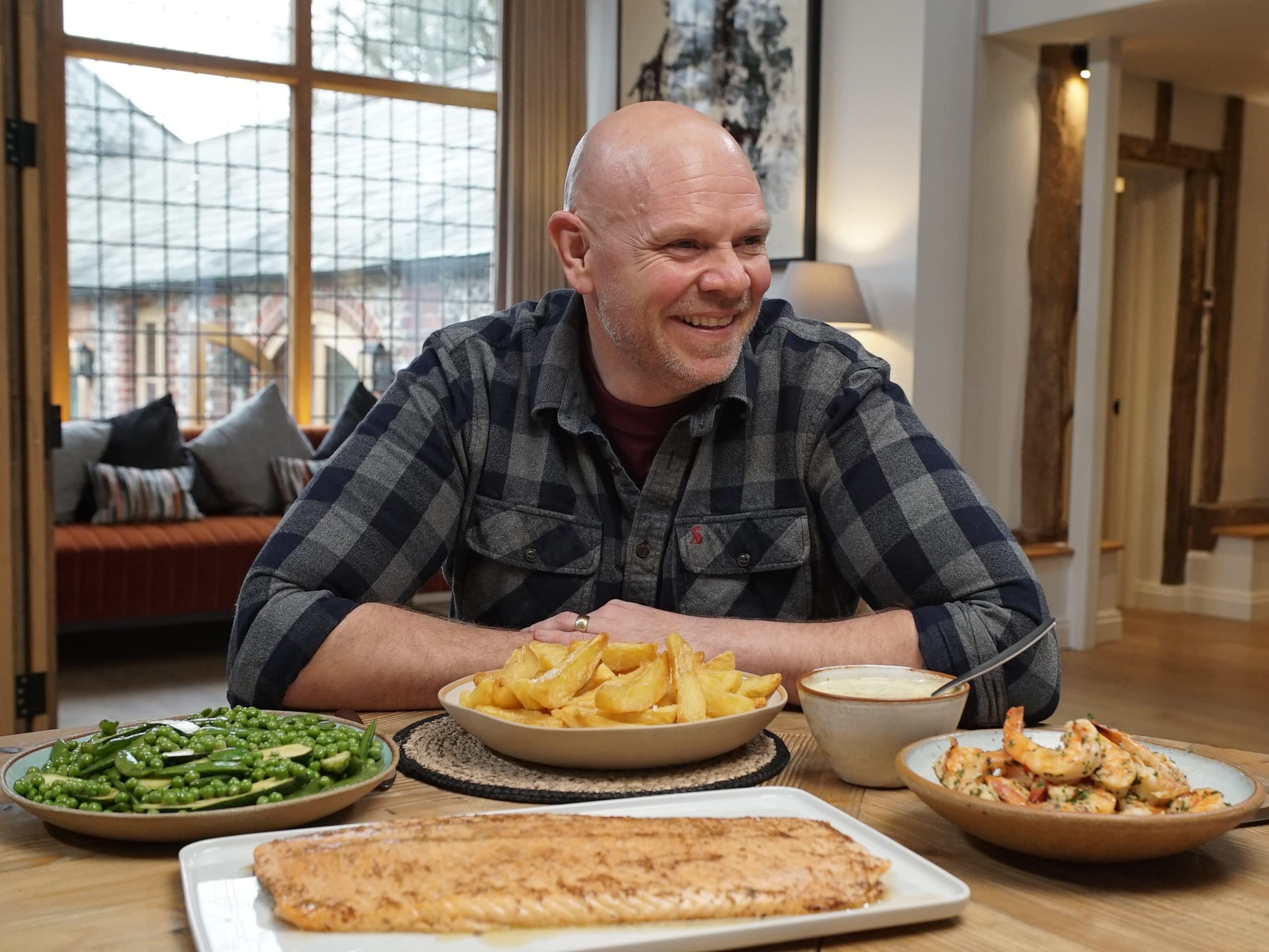 Watch Tom Kerridge’s Sunday Lunch - Season 1 | Prime Video