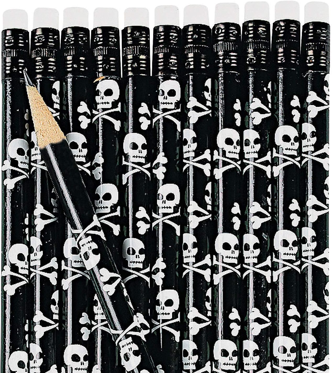 Amazon.com : 36 Pcs Halloween Sets Skull And Crossbone Bulk Party ...