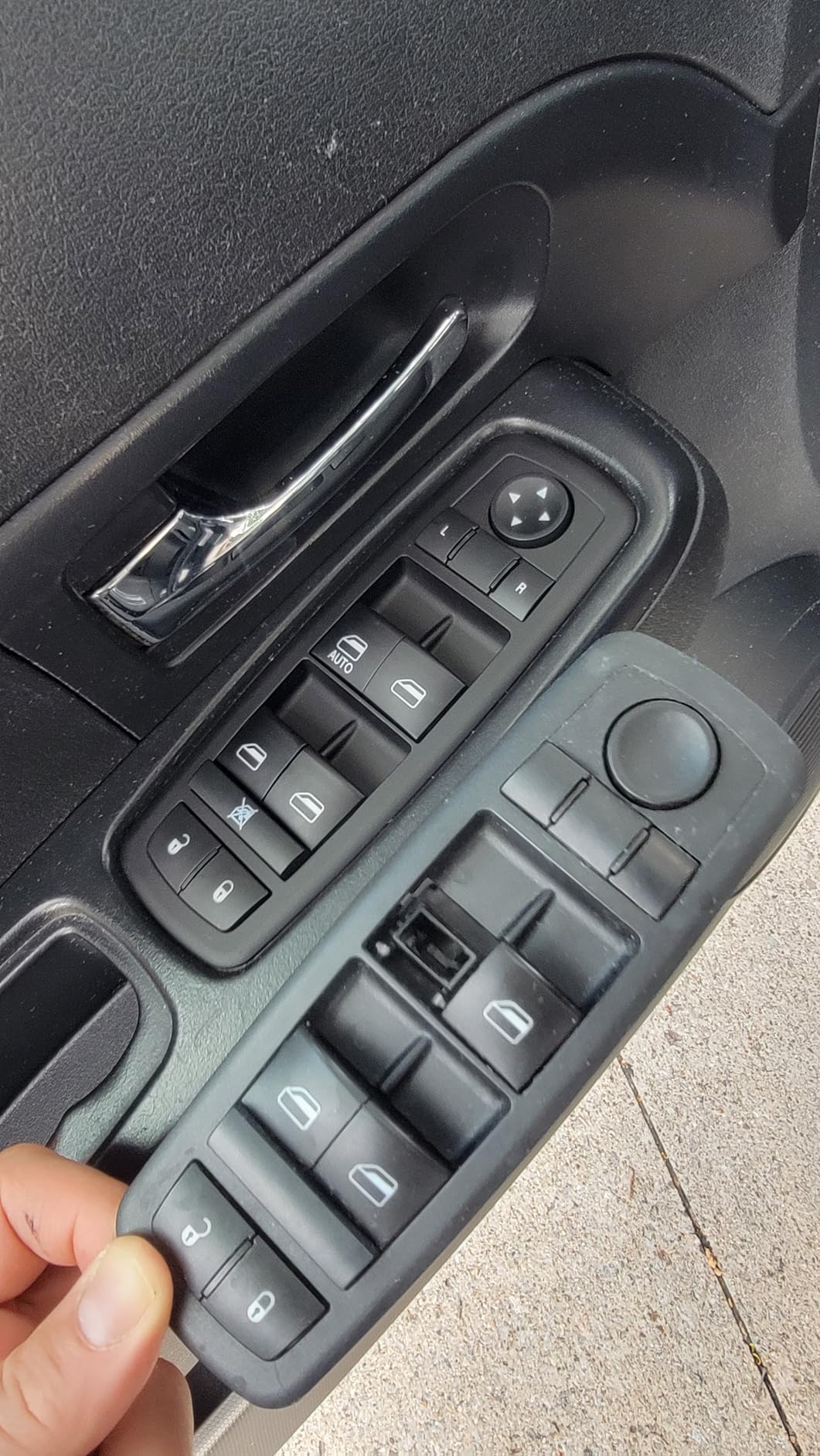 Amazon.com: ZAPOSTS Master Power Window Switch for 2008-2012 Jeep ...