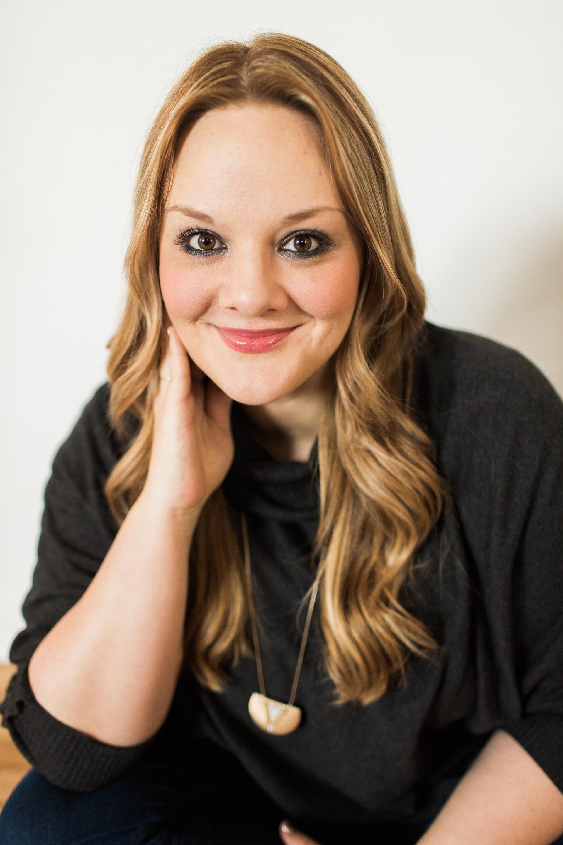 Amazon.co.uk: Sarah Rodriguez: books, biography, latest update