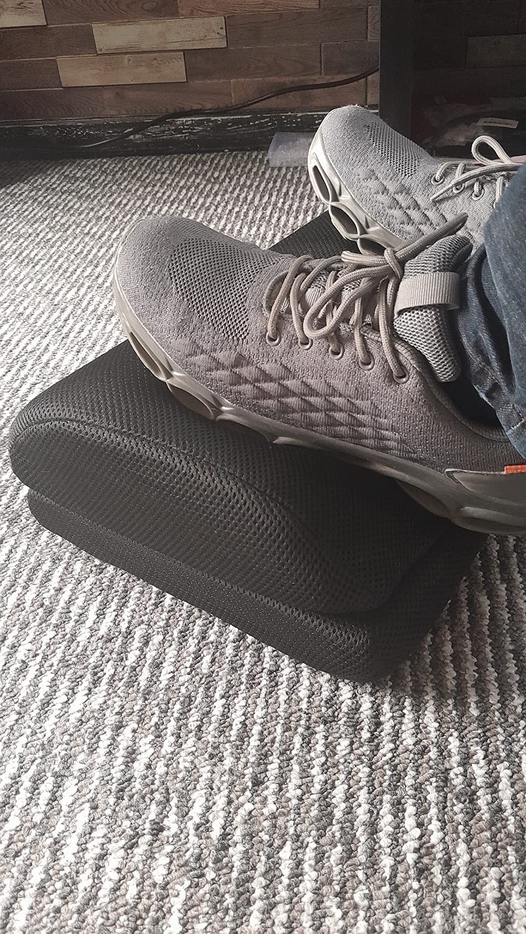 Comforte Foot Rest Under Desk, Foot Stool, Height Adjustable, Ergonomic ...