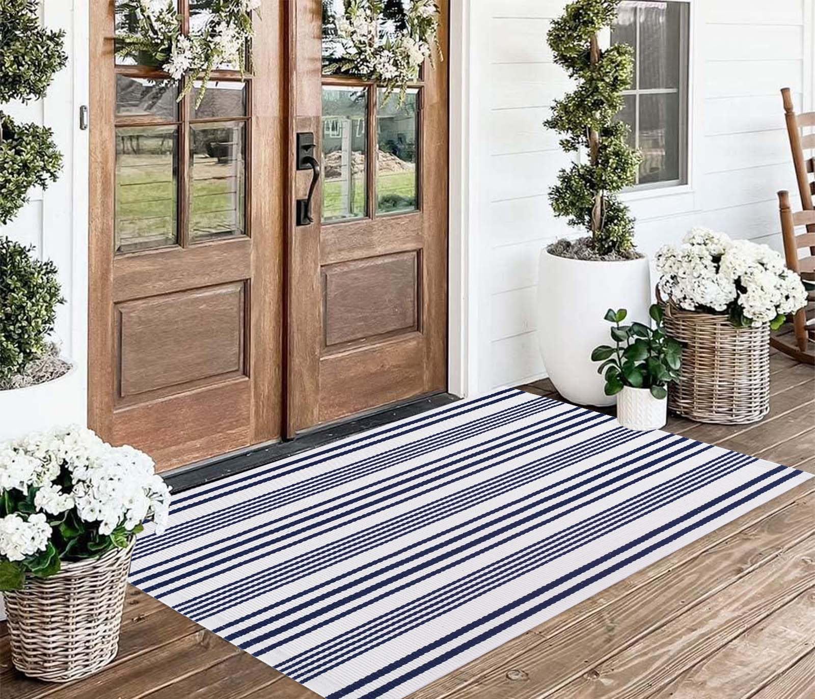 Amazon.com: Blue and White Striped Rug 24'' x 51'' Outdoor Front Porch ...