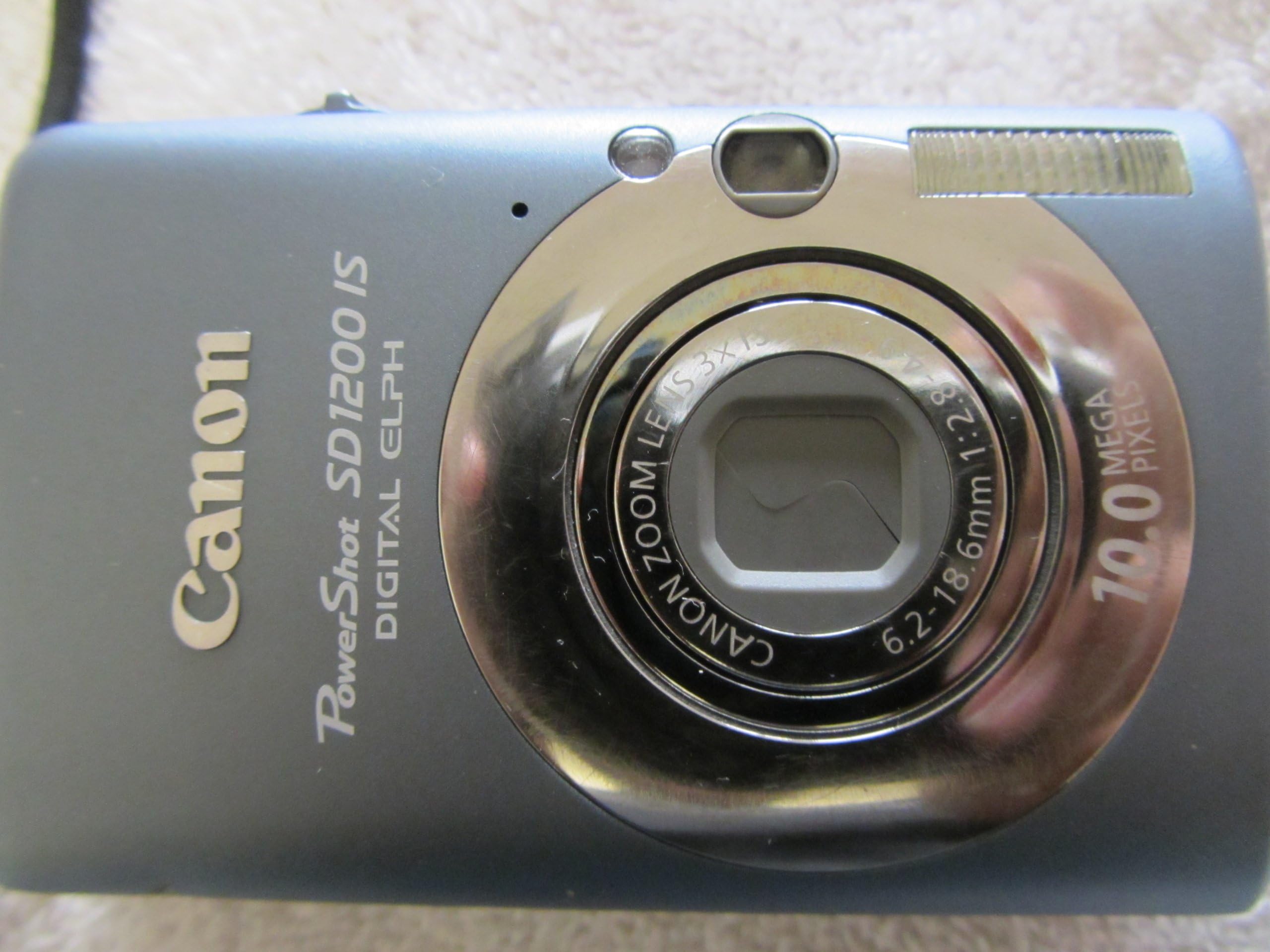 Amazon.com : Canon PowerShot SD1200IS 10 MP Digital Camera with 3x ...