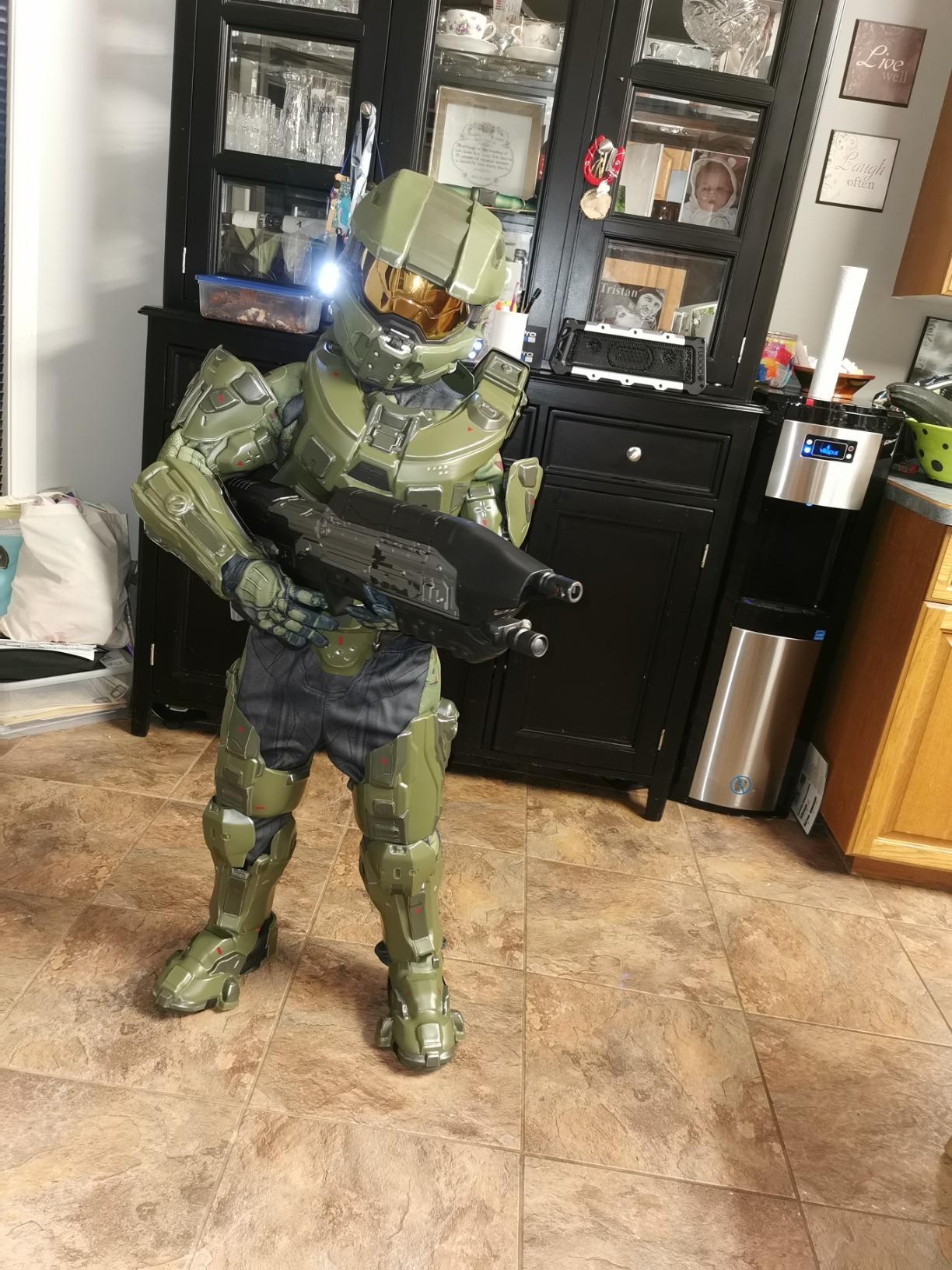 Disguise Costumes Master Chief Ultra Prestige Halo Microsoft Costume ...