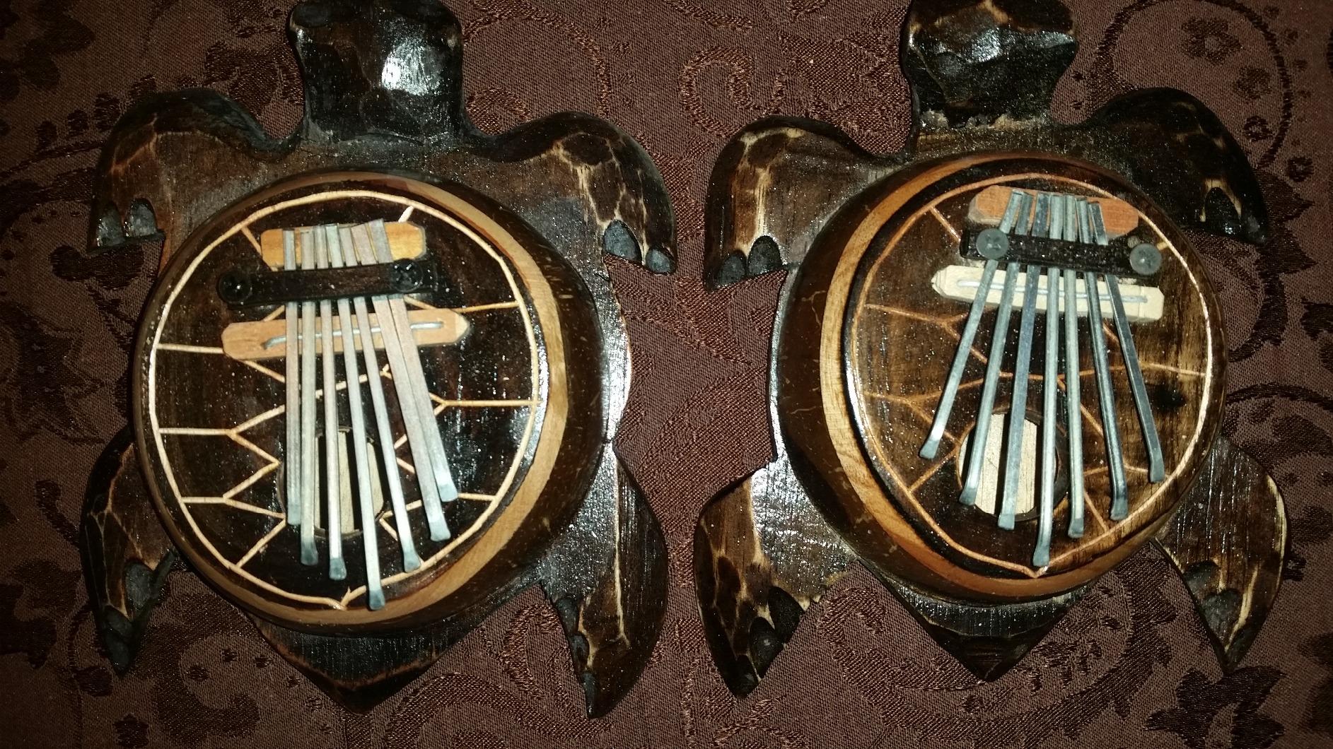 Amazon.com: Hand Carved Sea Turtle Thumb Piano Karimba : Musical ...