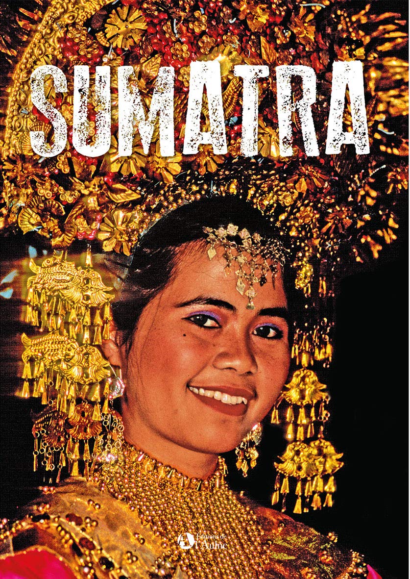 Sumatra : Amazon.in: Books