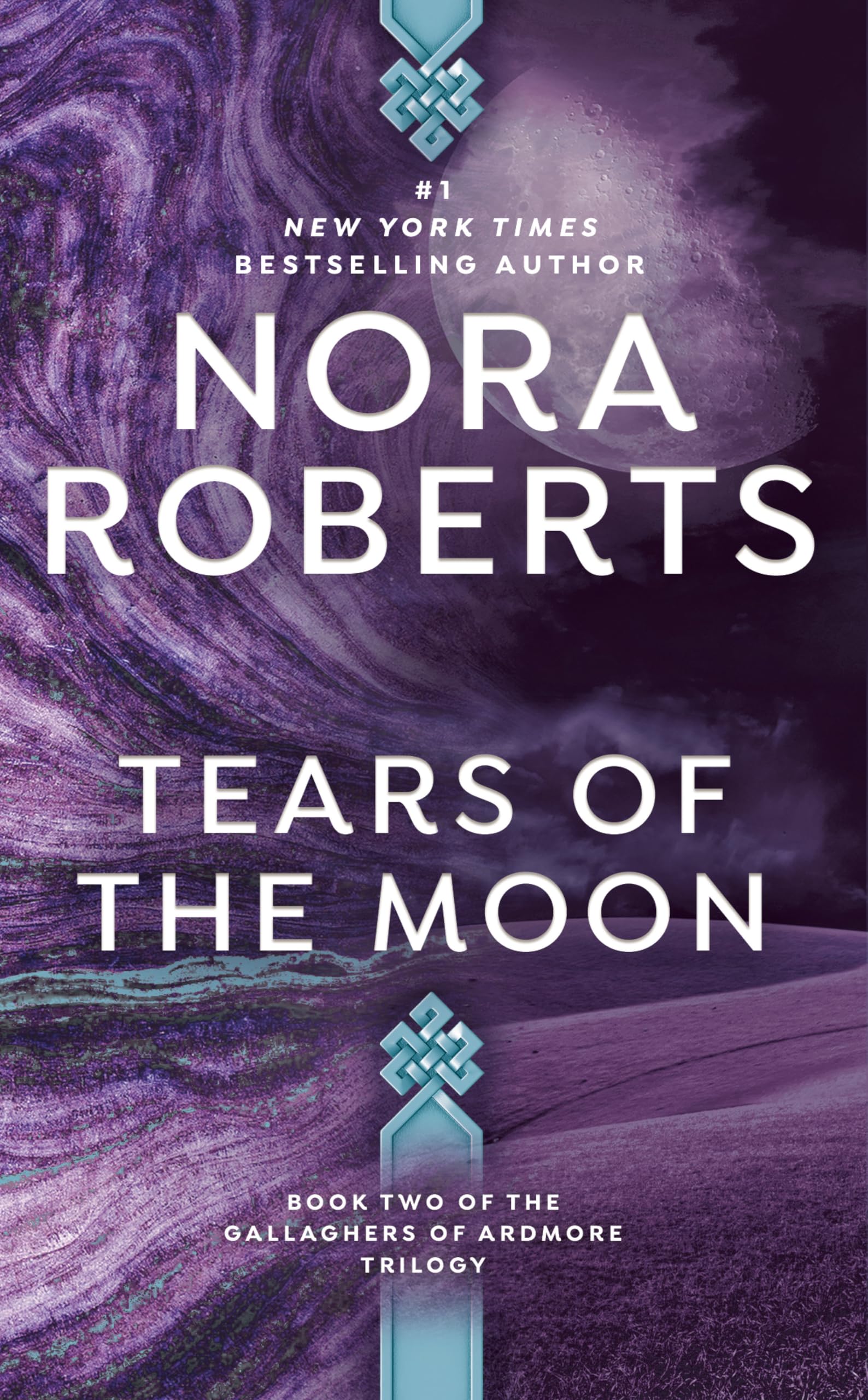 Tears of the Moon : Roberts, Nora: Amazon.ca: Books