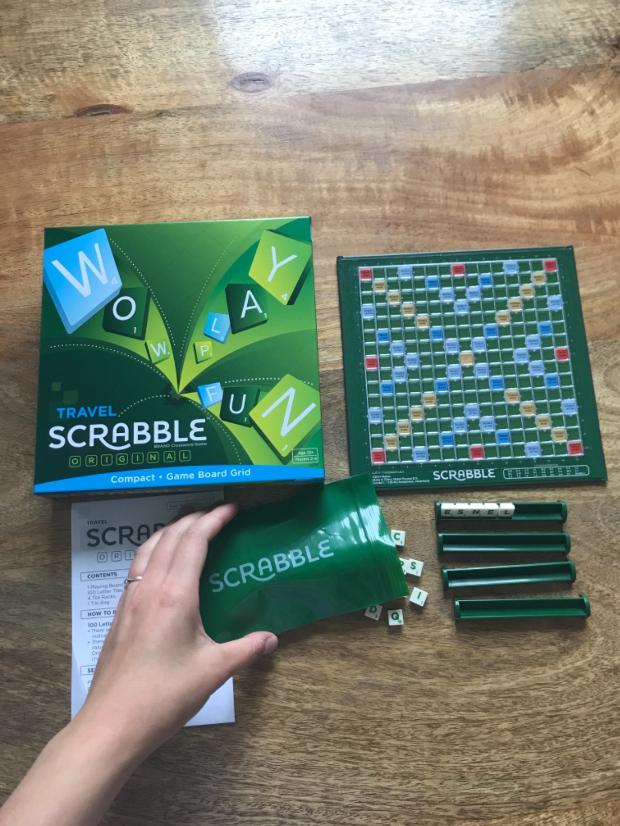 Mattel Games Scrabble Travel Game, Portable and Compact, 2-4 Players ...