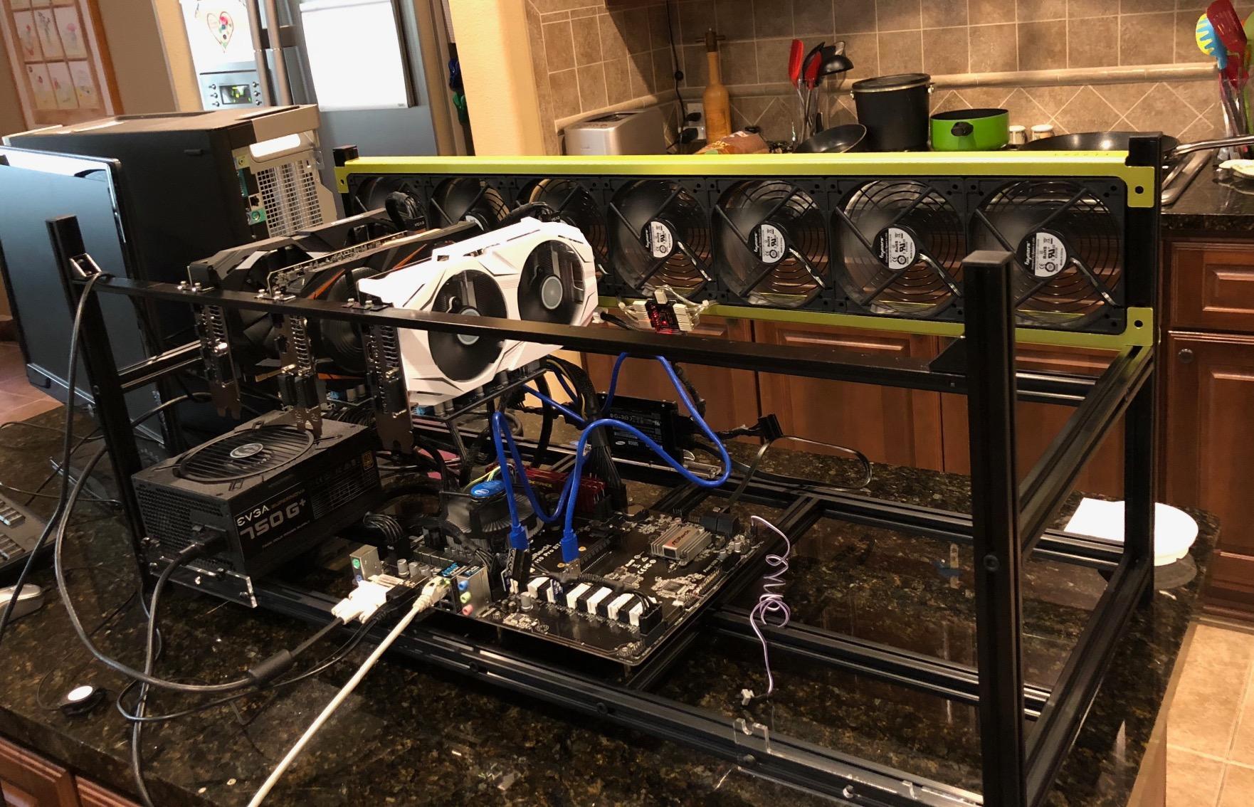 Amazon.com: Veddha V3D 8-GPU Mining Case Aluminum Stackable Mining Rig ...