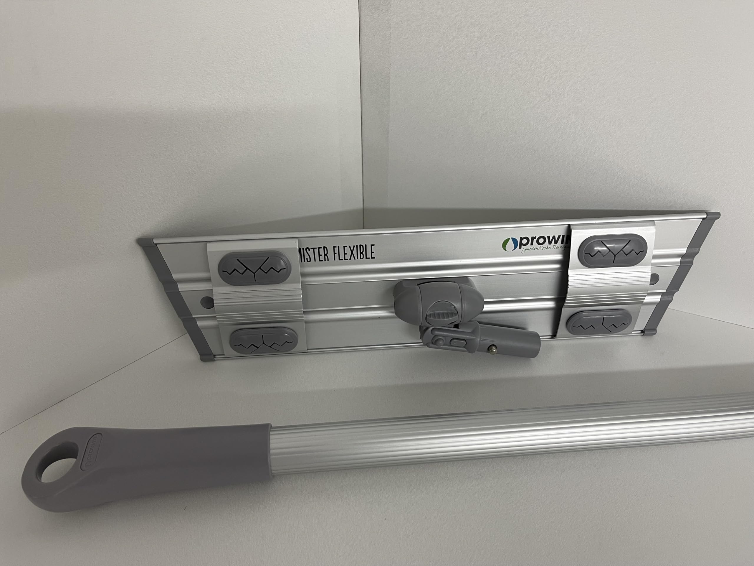 Prowin Mr. Flexible Silber grau mit Teleskopstage und Halter : Amazon ...