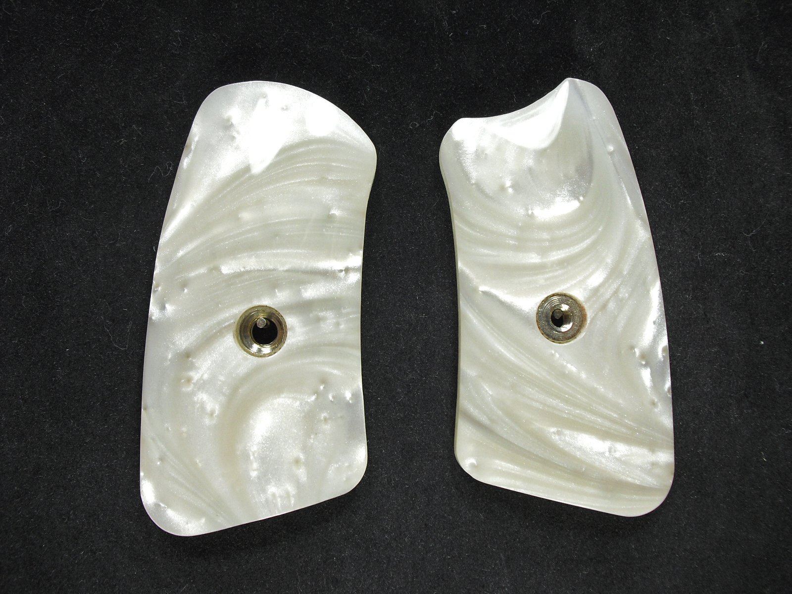 Amazon.com: Pearl Ruger Sp101 Grip Inserts