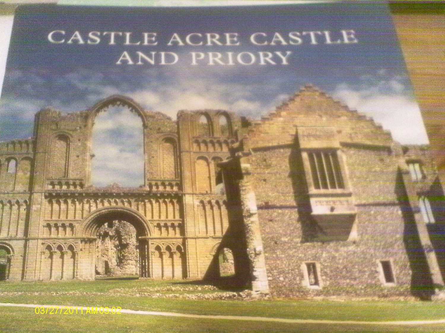 Castle Acre: Castle and Priory: Jonathan Coad: 9781850746751: Amazon ...