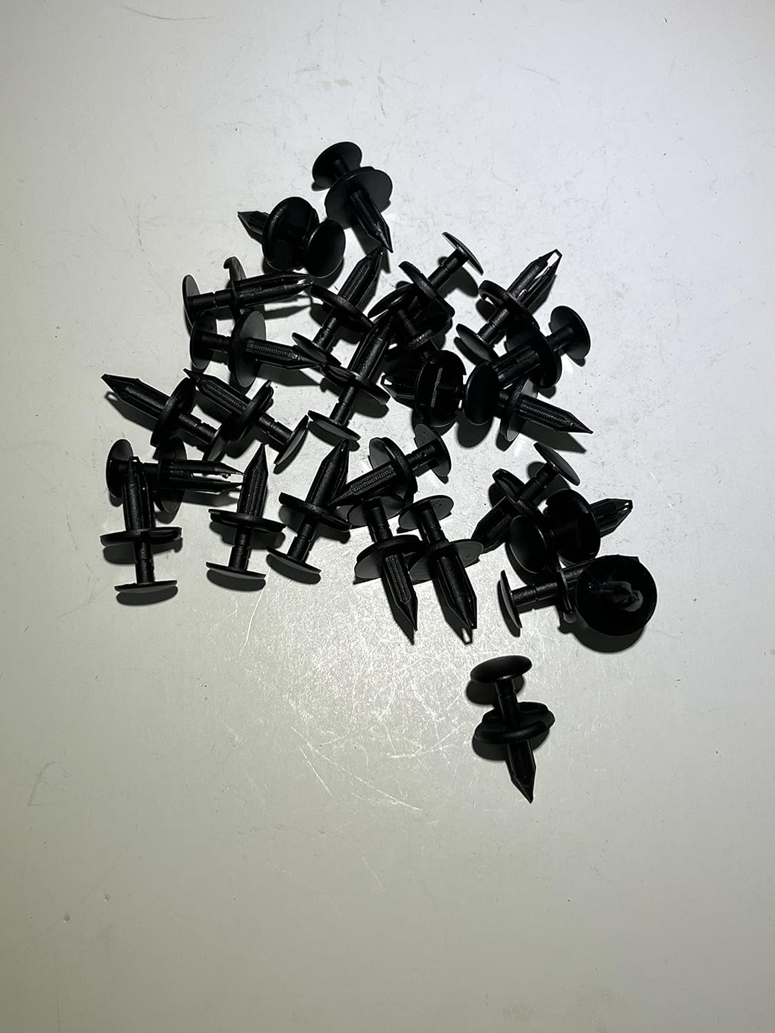 Amazon.com: 25 Compatible with Fender Push Type Retainers Compatible ...