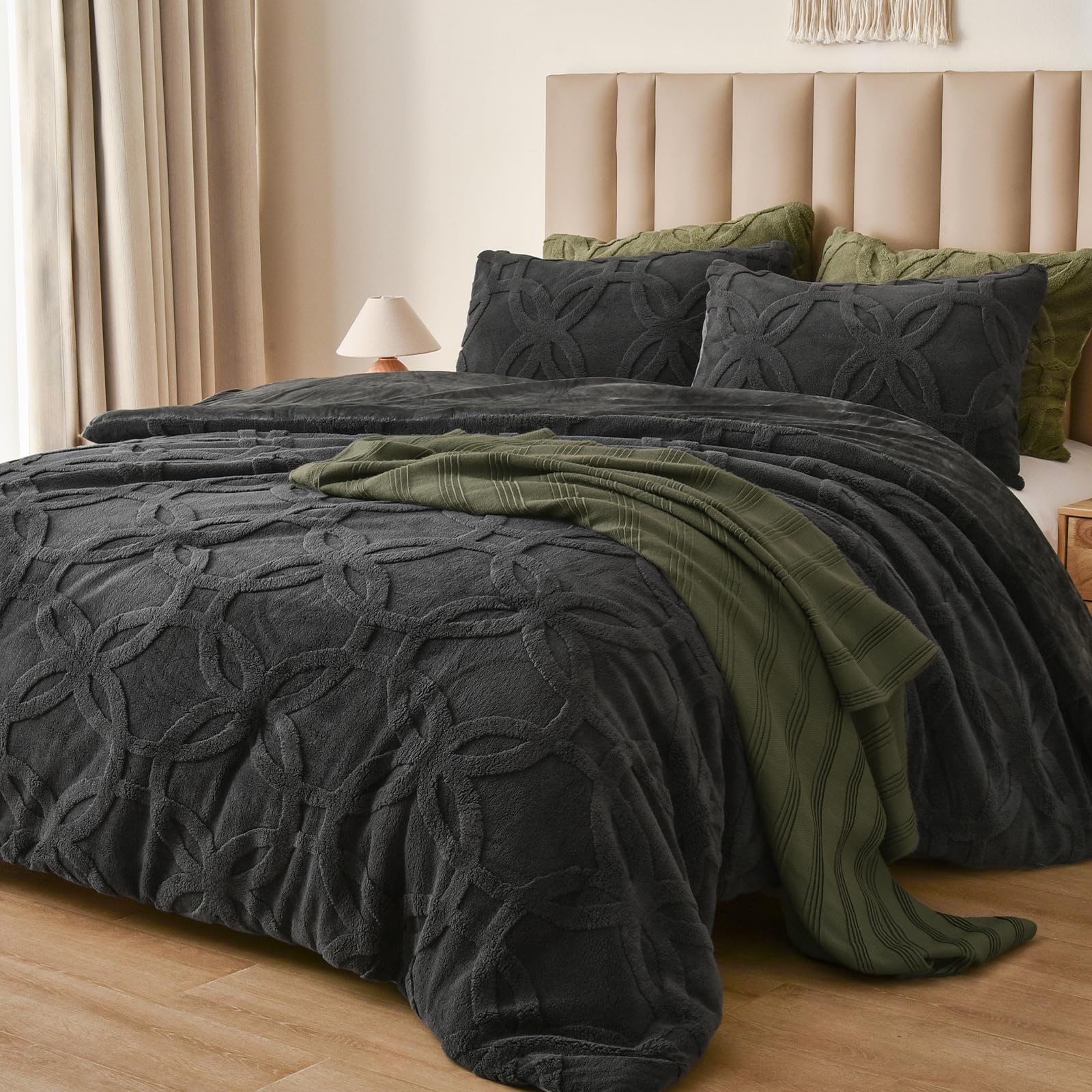 Amazon.com: PHF 3 Pieces Sherpa Fleece Comforter Set King Size, Super ...