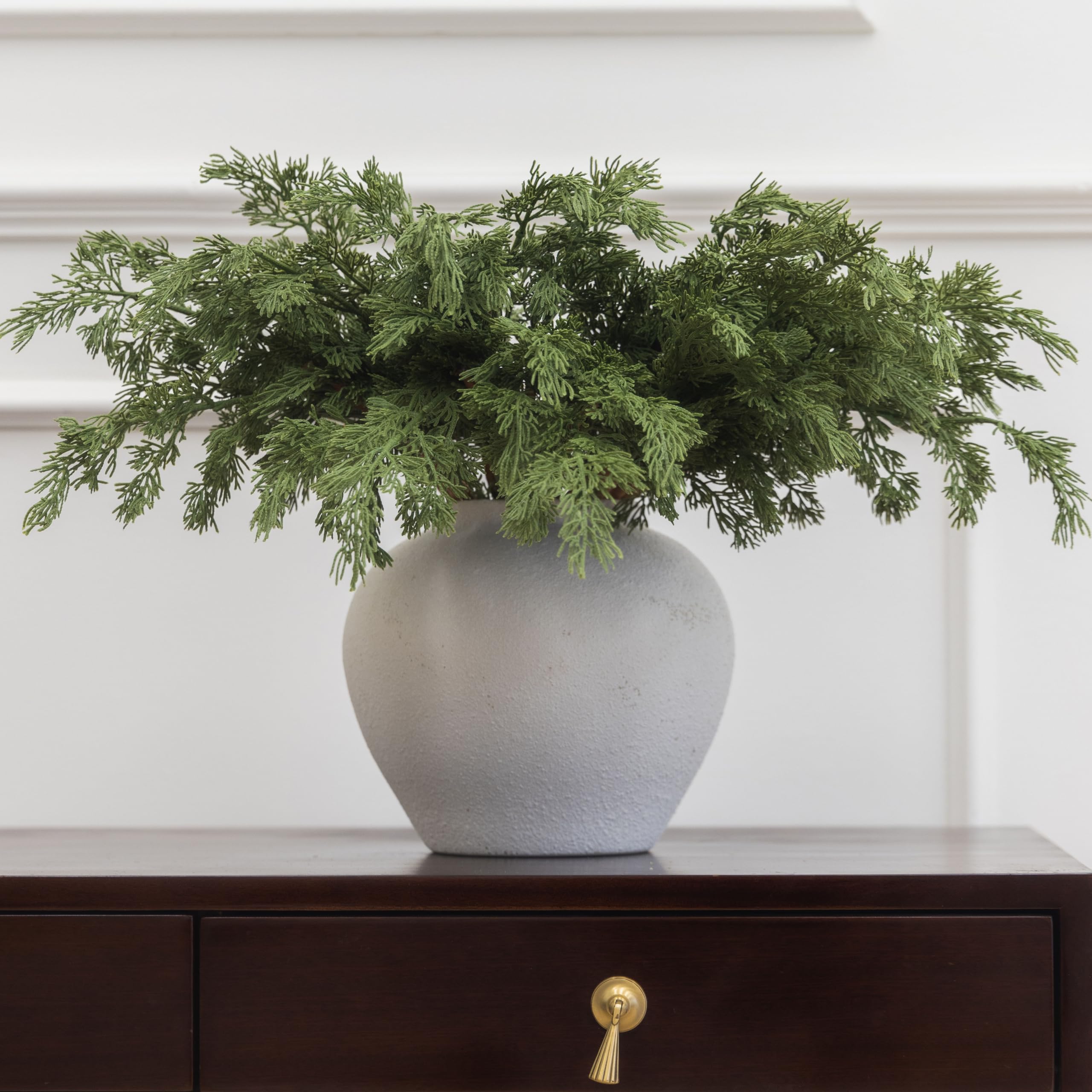 Amazon.com: MISSPIN 12 Pcs 21.5 Inches Christmas Cedar Branches, Cedar ...