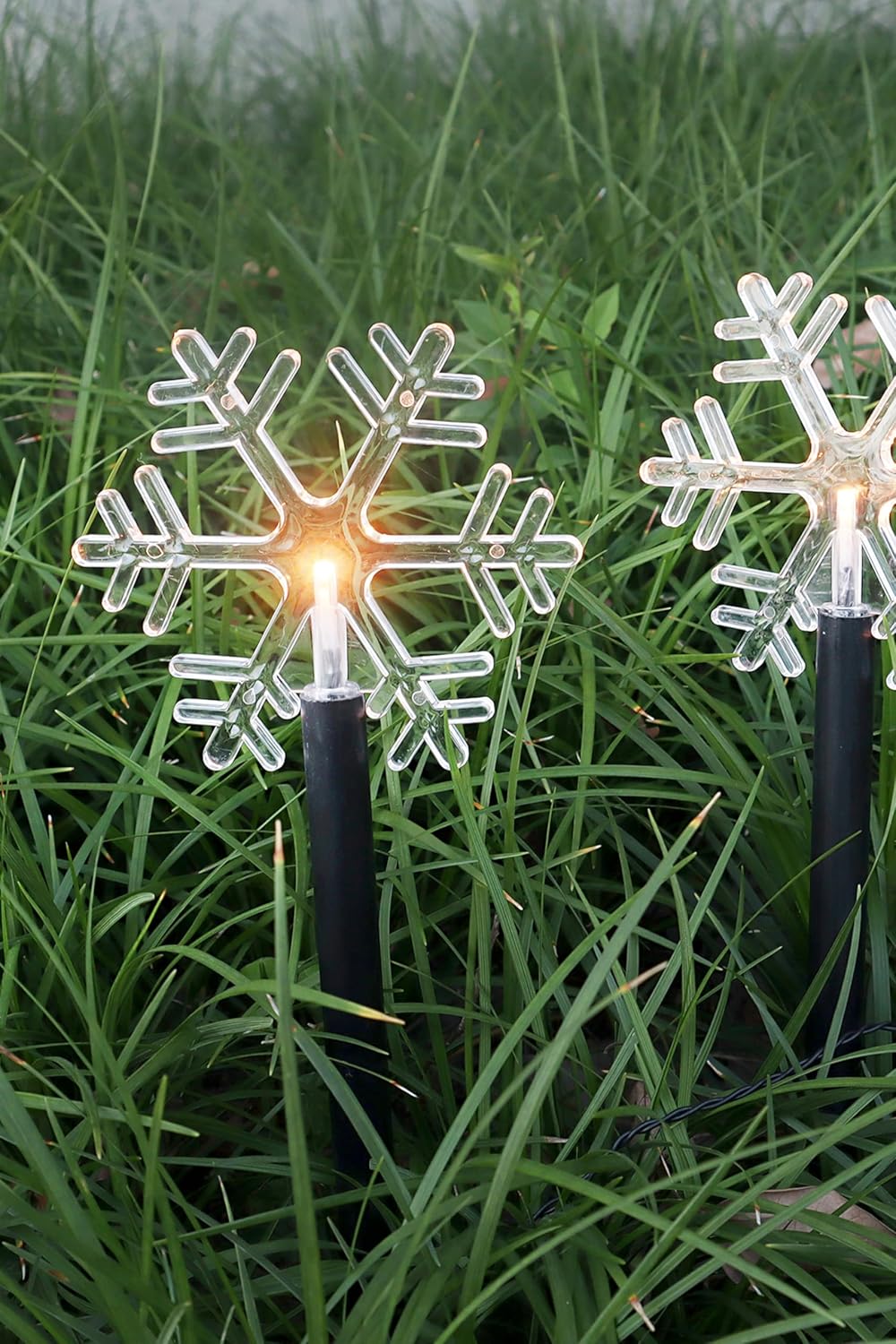 Amazon.com : OOLALOO Solar LED Snowflake Pathway Lights for Winter ...