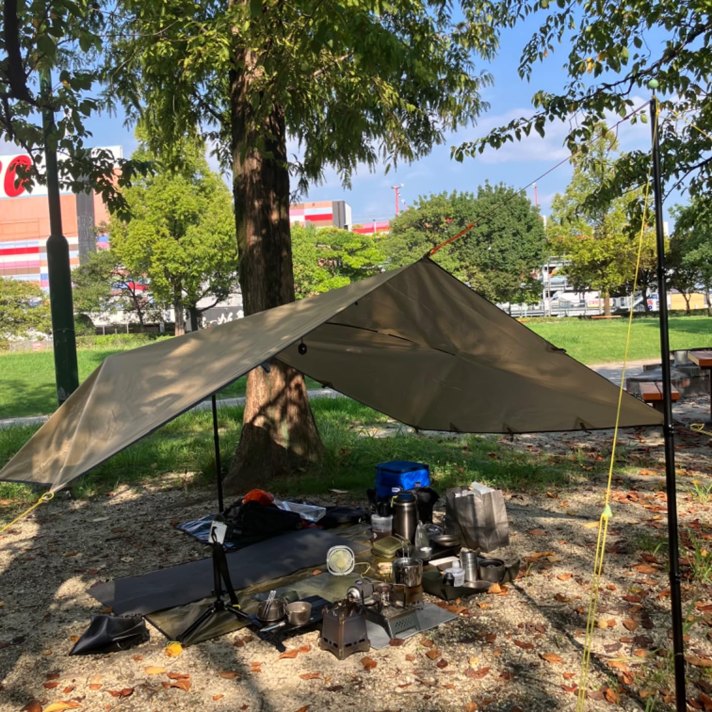 Amazon | Eizer Camp タープ タープテント 1人用 2人用 防水 おしゃれ 3m ソロキャンプ 丈夫 黒 スクエア カーキ 超軽量 ソロ 雨除け コンパクト 収納袋 UV ...