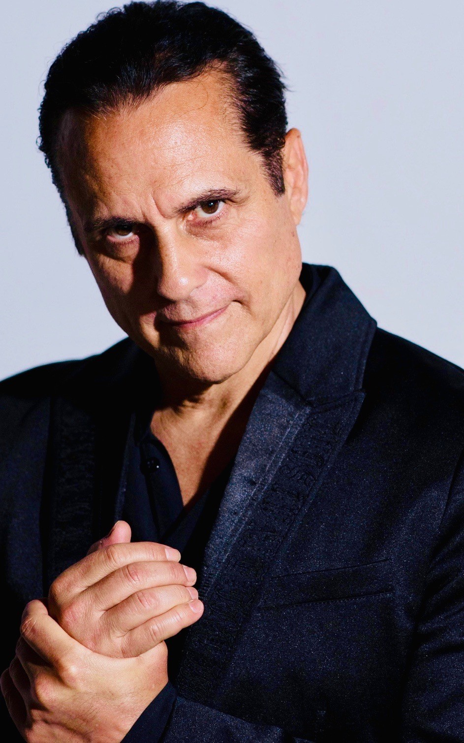 Amazon.com: Maurice Benard: books, biography, latest update