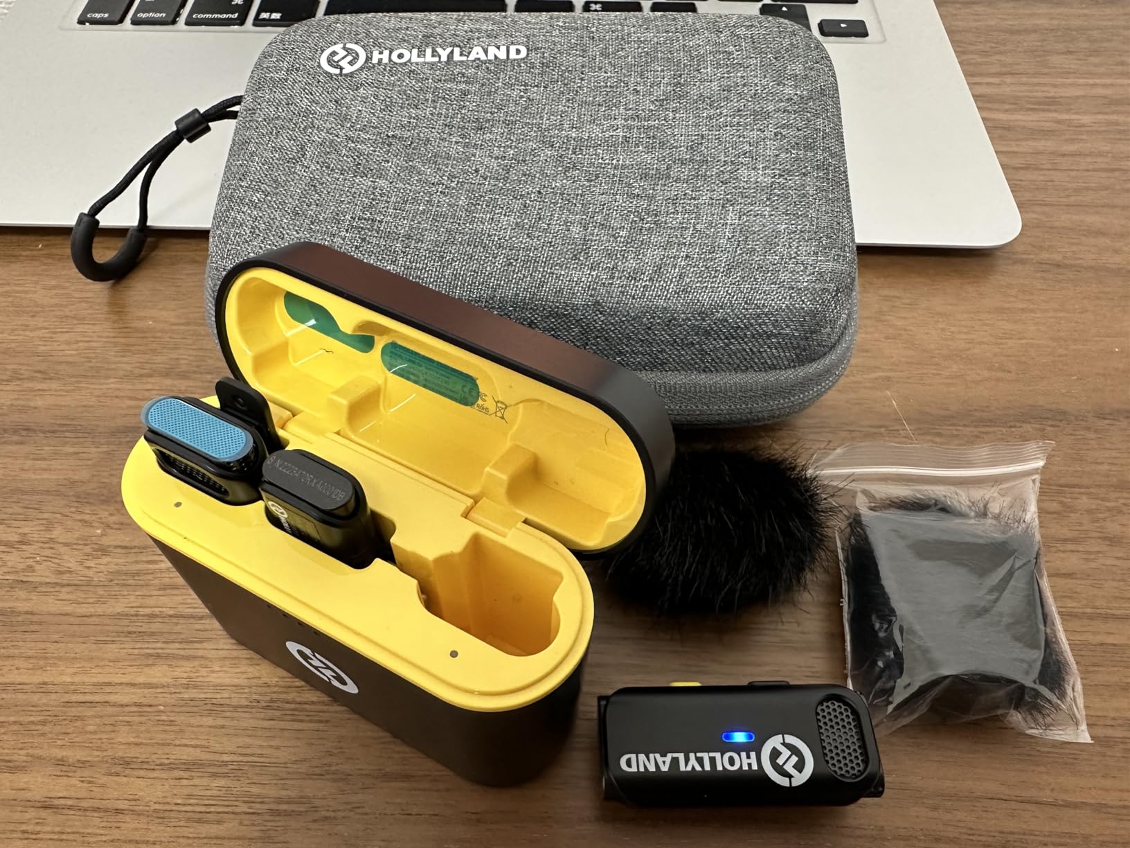 Amazon.co.jp: 2023 DGP Gold Award - Hollyland Lark C1 - Wireless ...