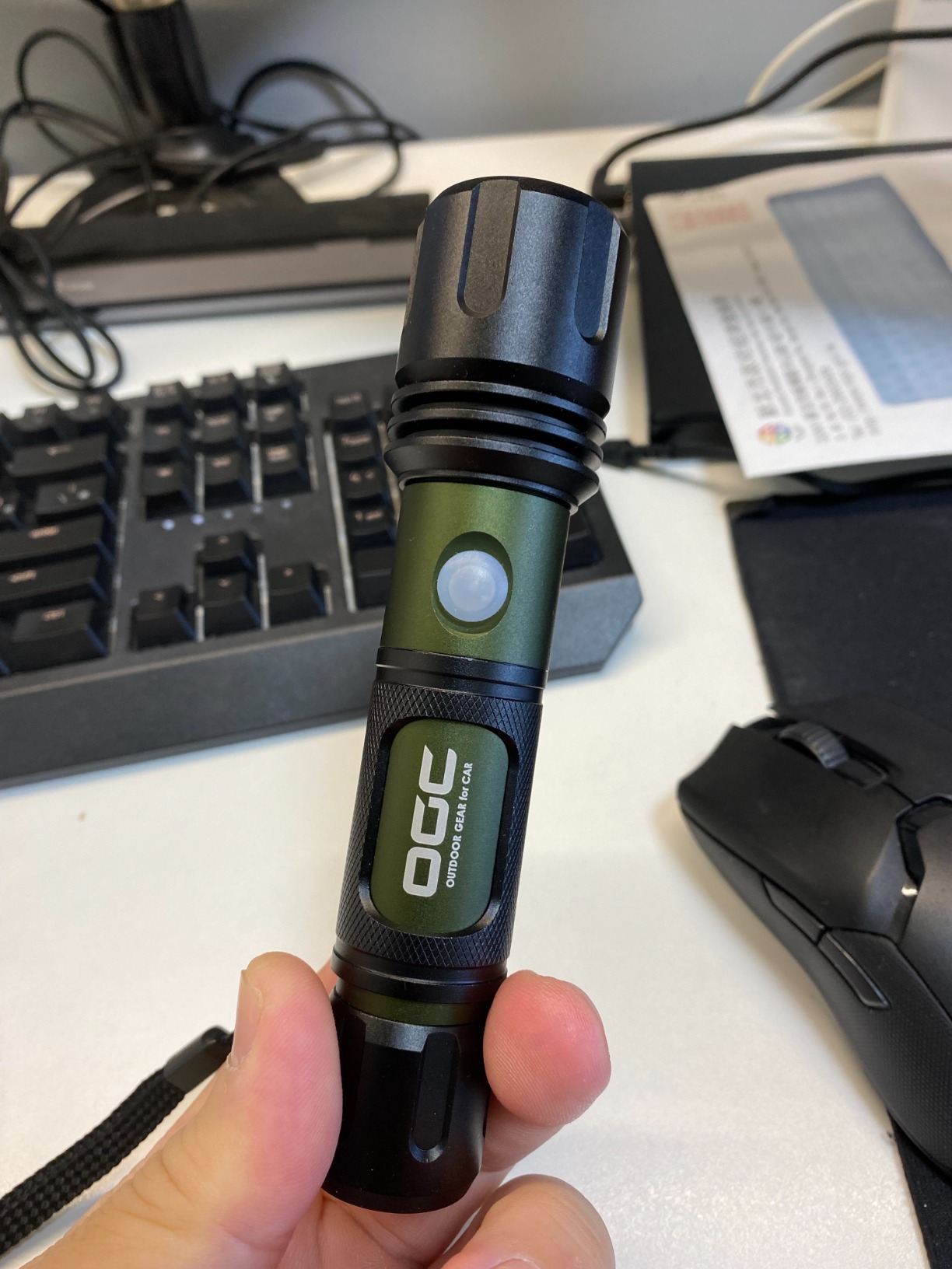 Amazon.co.jp: エーモン(amon) OGC チラックスランプ 折りたたみ式 専用USB充電ケーブル付属 キャンプ用 間接照明 8635 白 : 車＆バイク