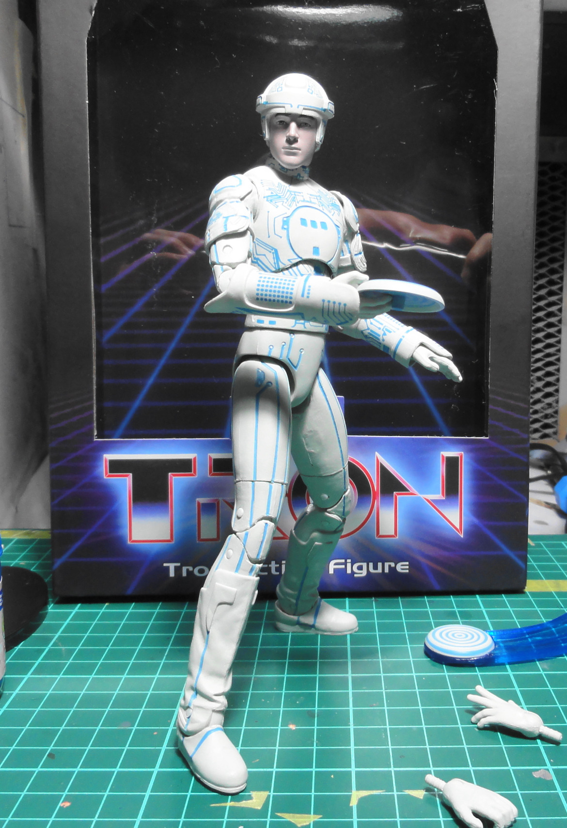 Amazon | TRON MOVIE ACTION FIGURE | フィギュア・ドール 通販
