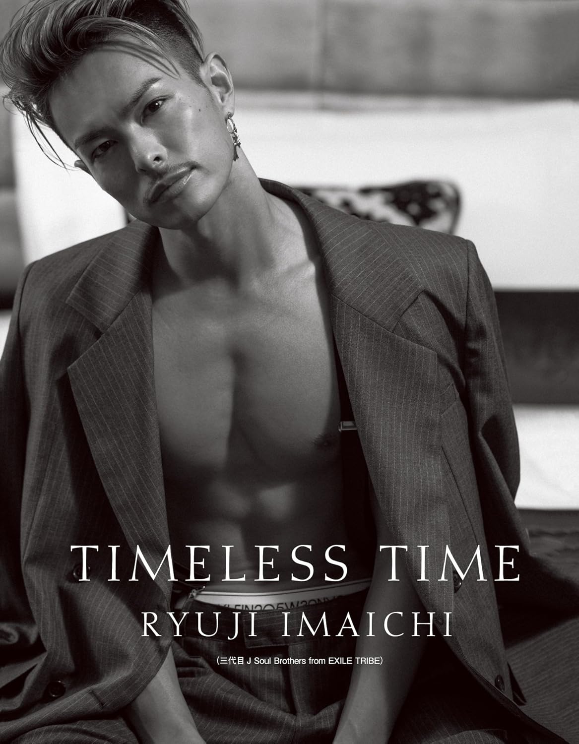 TIMELESS TIME 通常版 : Amazon.co.uk: Books