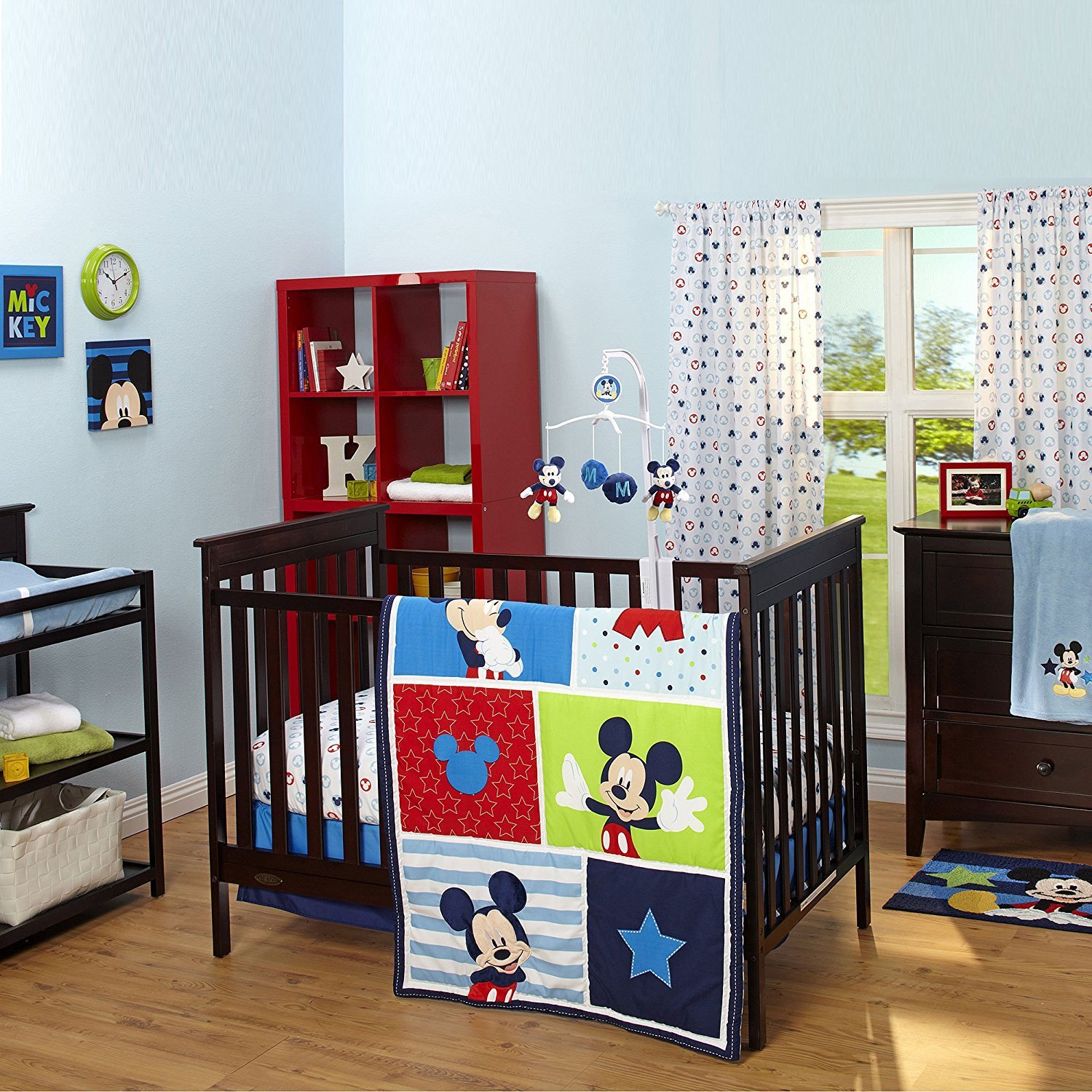 Amazon.com : Disney Mickey Mouse 3 Piece Crib Bedding Set : Baby