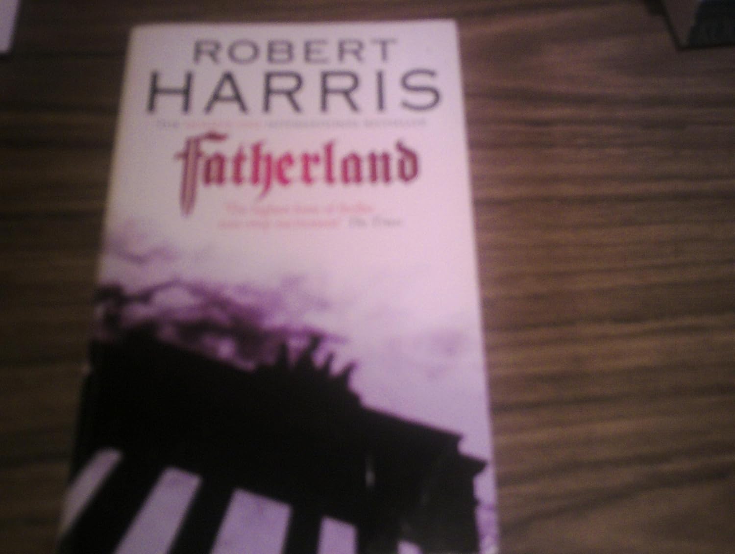 Fatherland: Harris, Robert: 9780679412731: Amazon.com: Books
