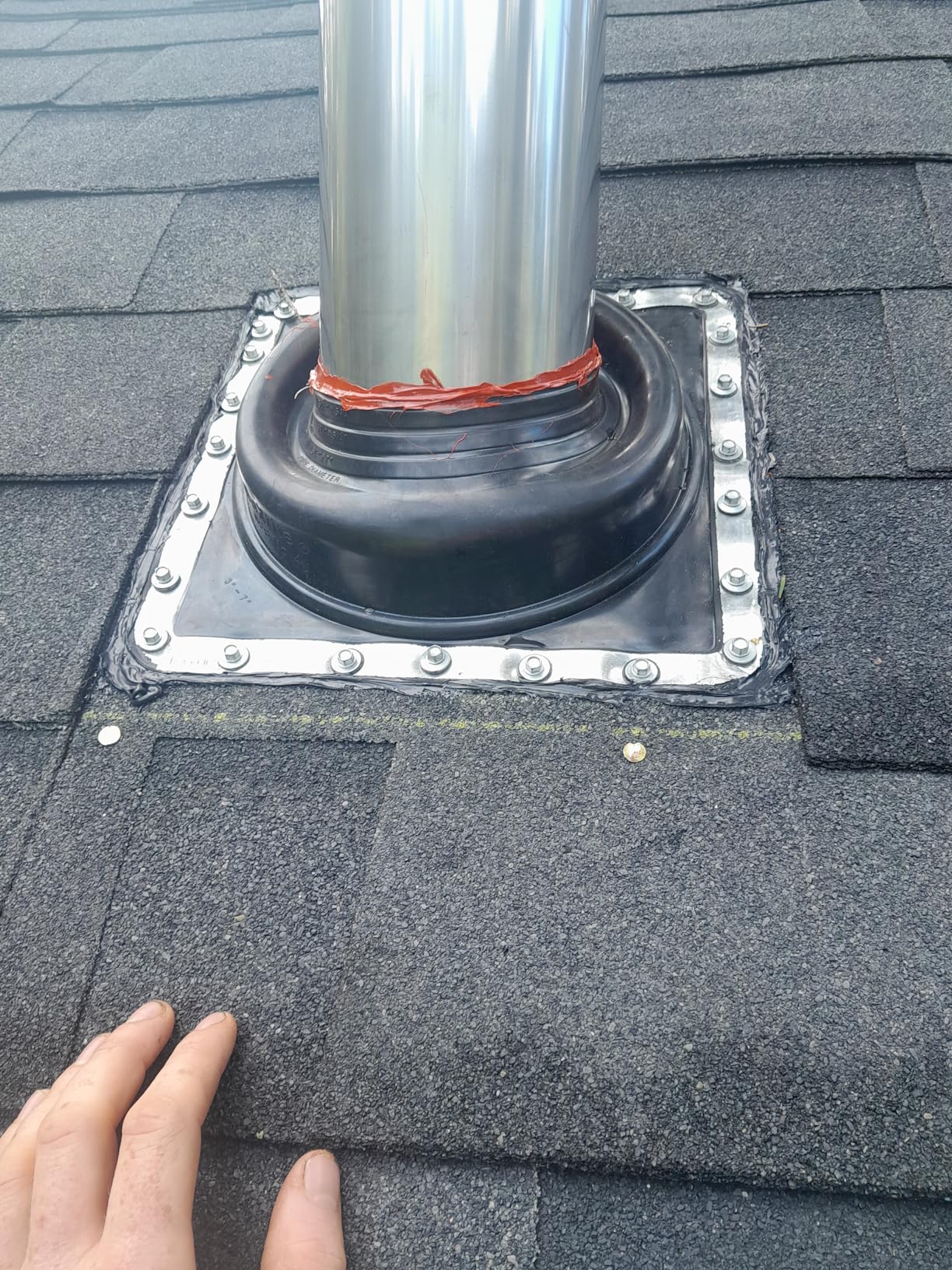 GEOCEL GC55103 4500 Roof Bonding Sealant, 10.1 Ounce Cartridge, Black ...